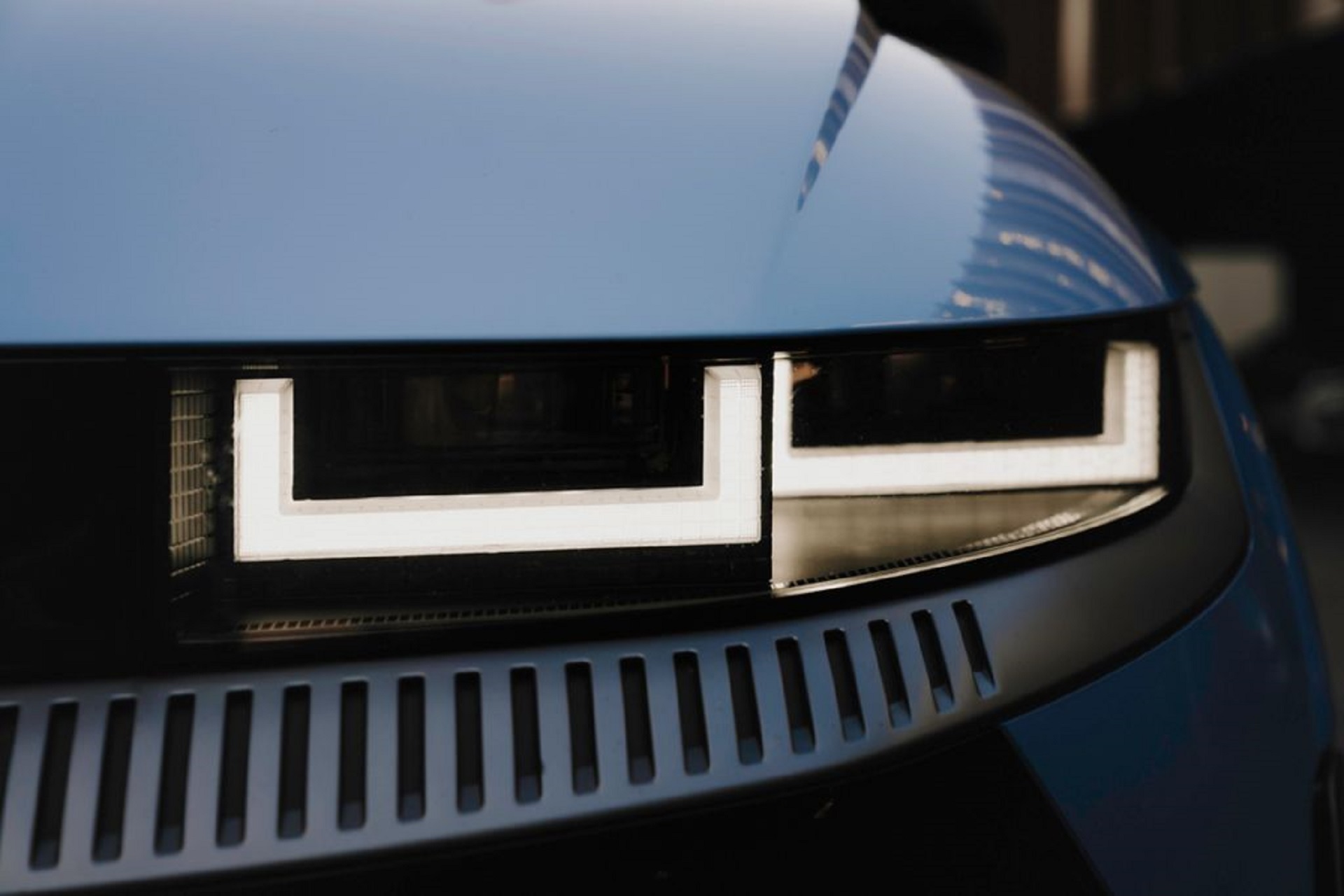 Hyundai Ioniq 5 N Review 2024 | Performance & Pricing | carwow