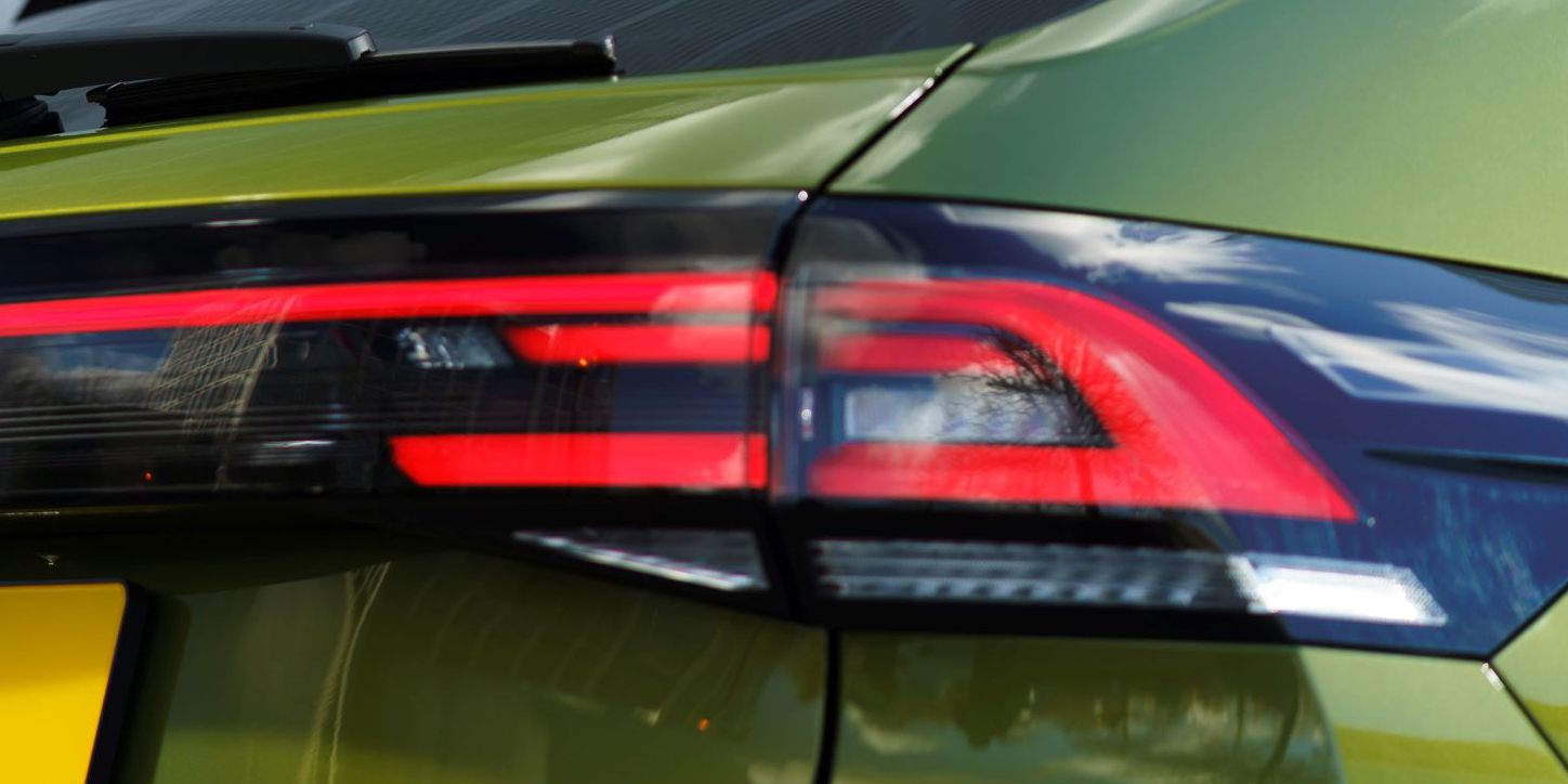 Volkswagen Taigo Review 2023 | Performance & Pricing | carwow