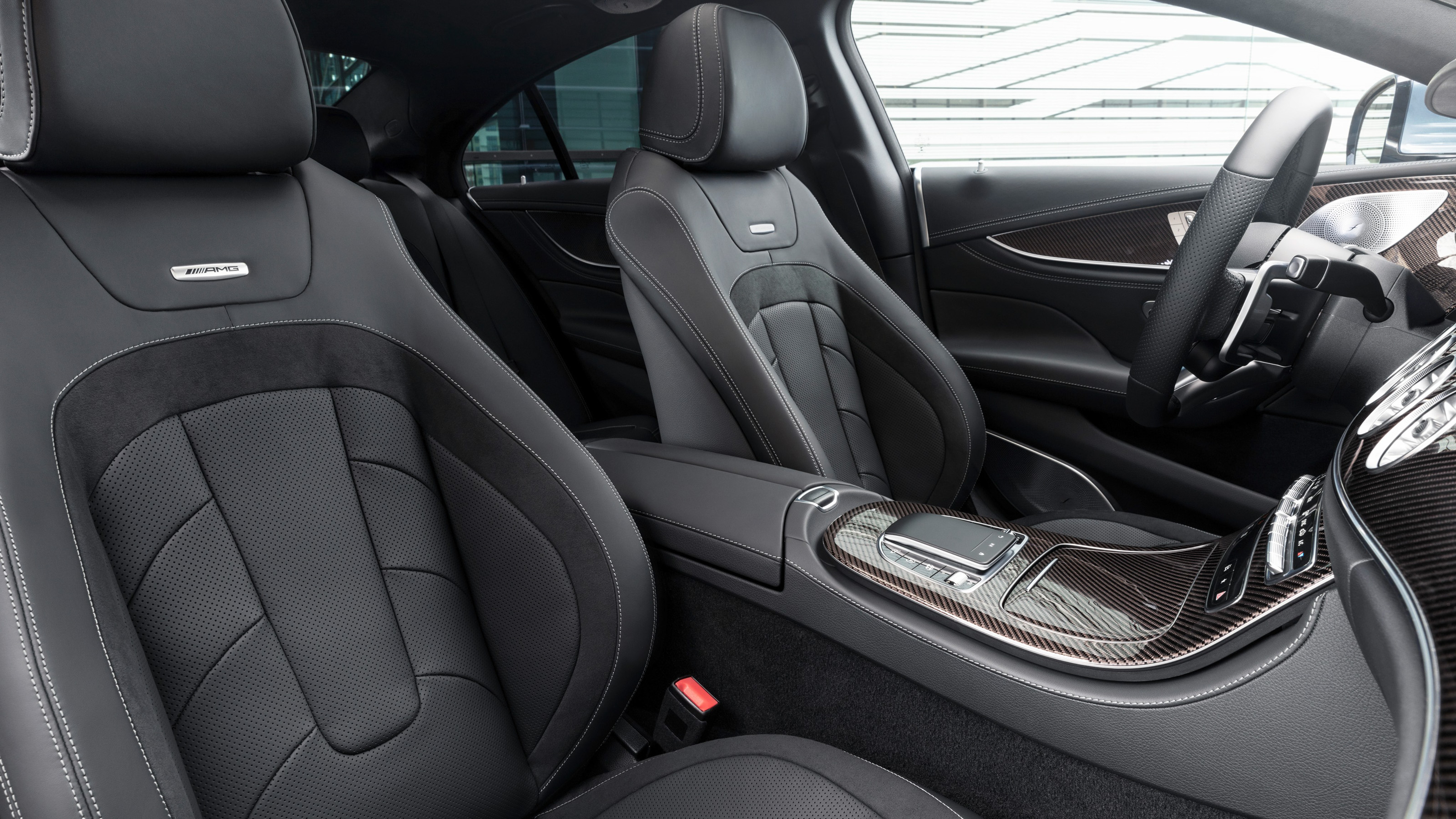 Mercedes AMG CLS 53 4MATIC+ Coupé | Interior y maletero | Carwow