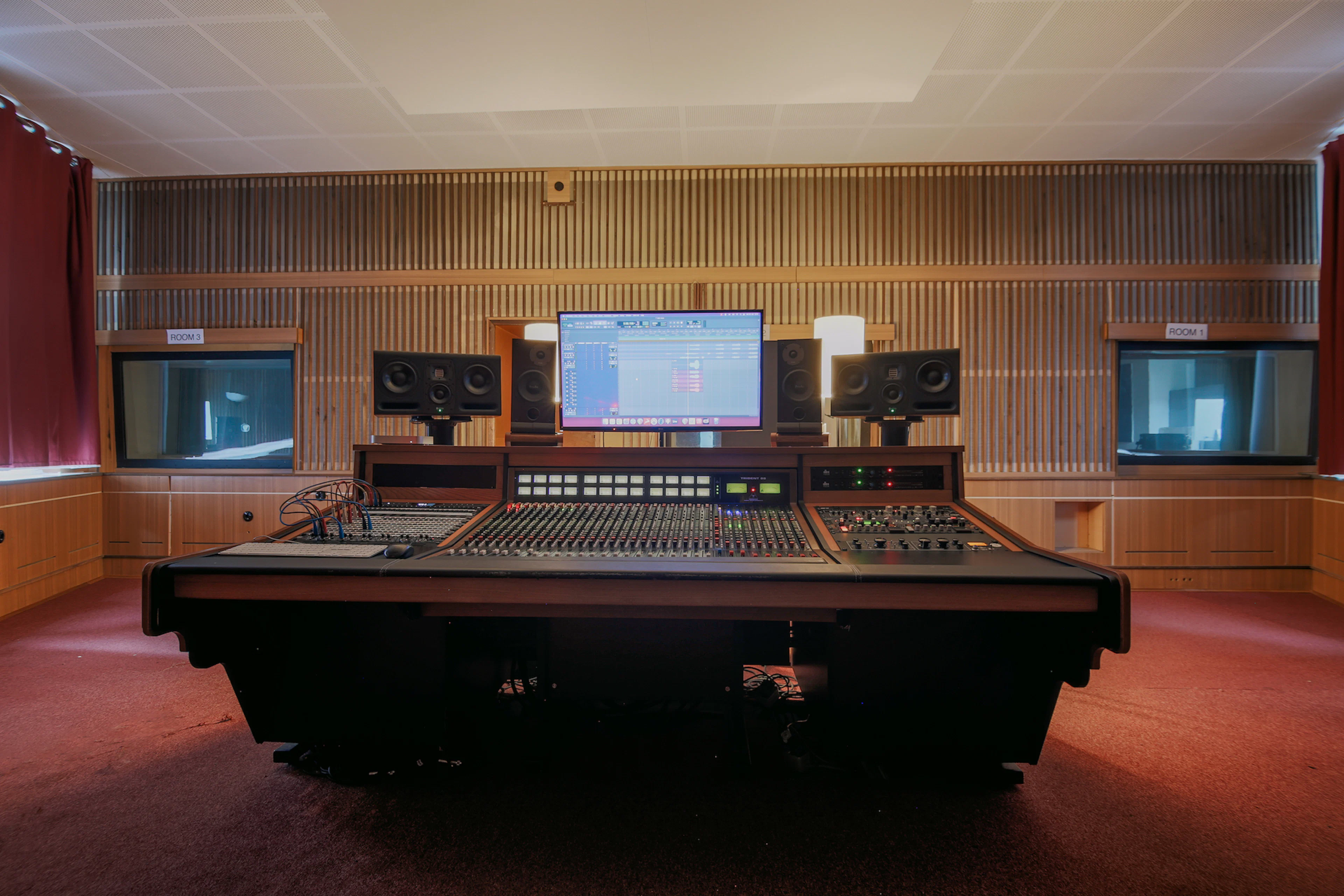 Creative Audio Production & Sound Engineering BA (Hons) / HE ...