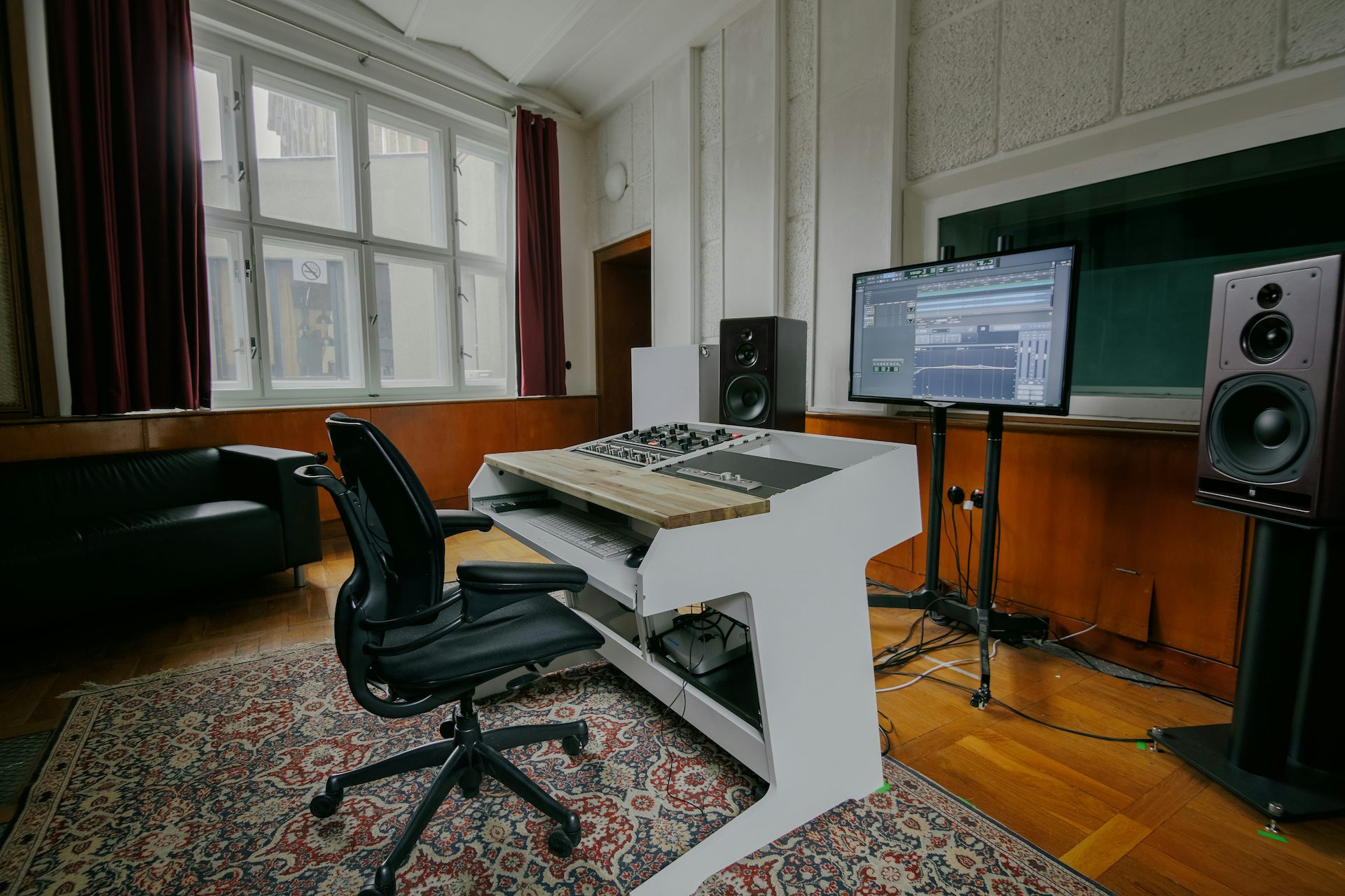 Creative Audio Production & Sound Engineering BA (Hons) / HE ...