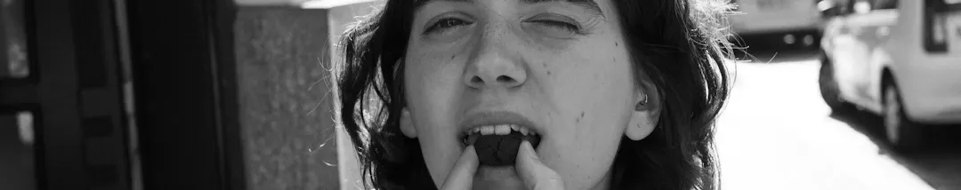 Tooth Erosion & Acid Wear: Causes, Signs & Prevention
