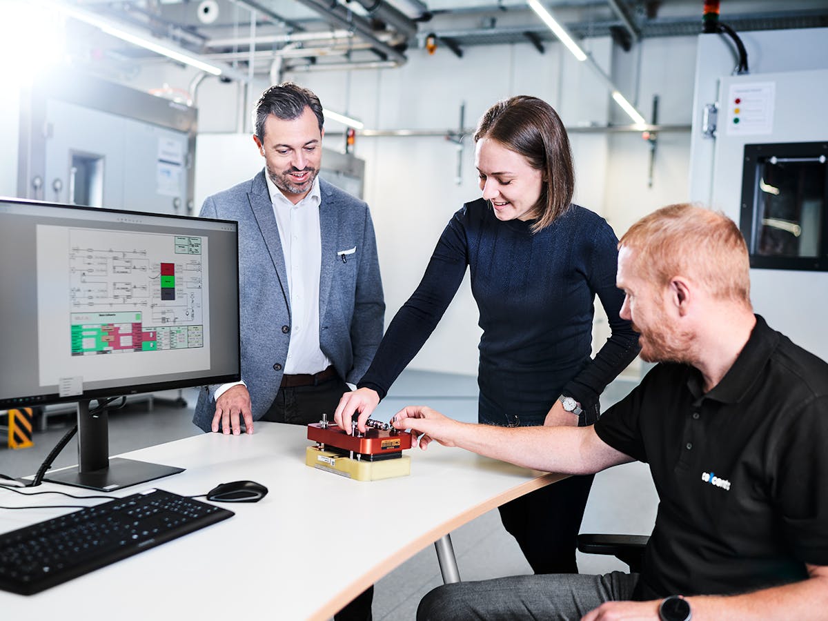 cellcentric: Sustainable Fuel Cells for Mobility - cellcentric