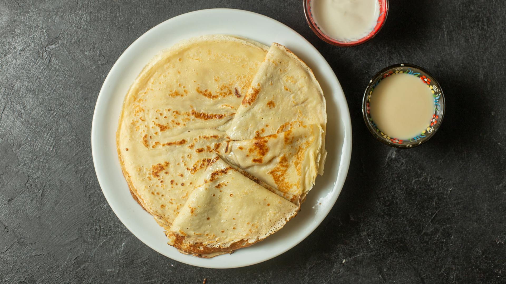 Recipe for Scrippelle 'mbusse, the Abruzzese-style crepe | Cesarine