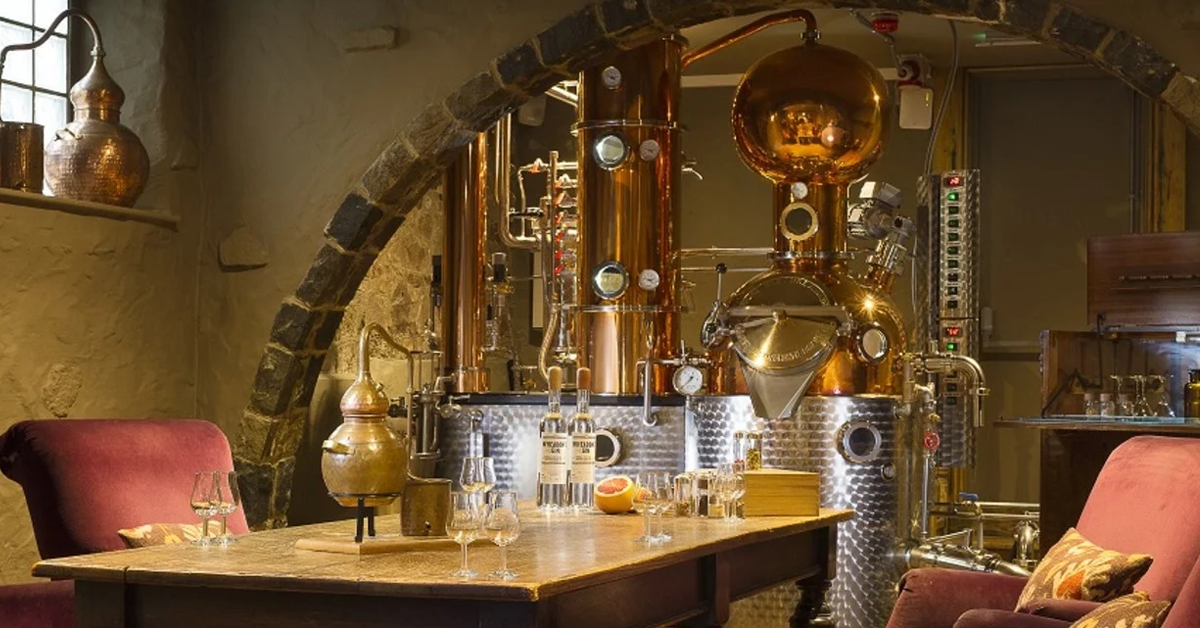 6 of the world's prettiest gin distilleries - Craft Gin Club | The UK's ...