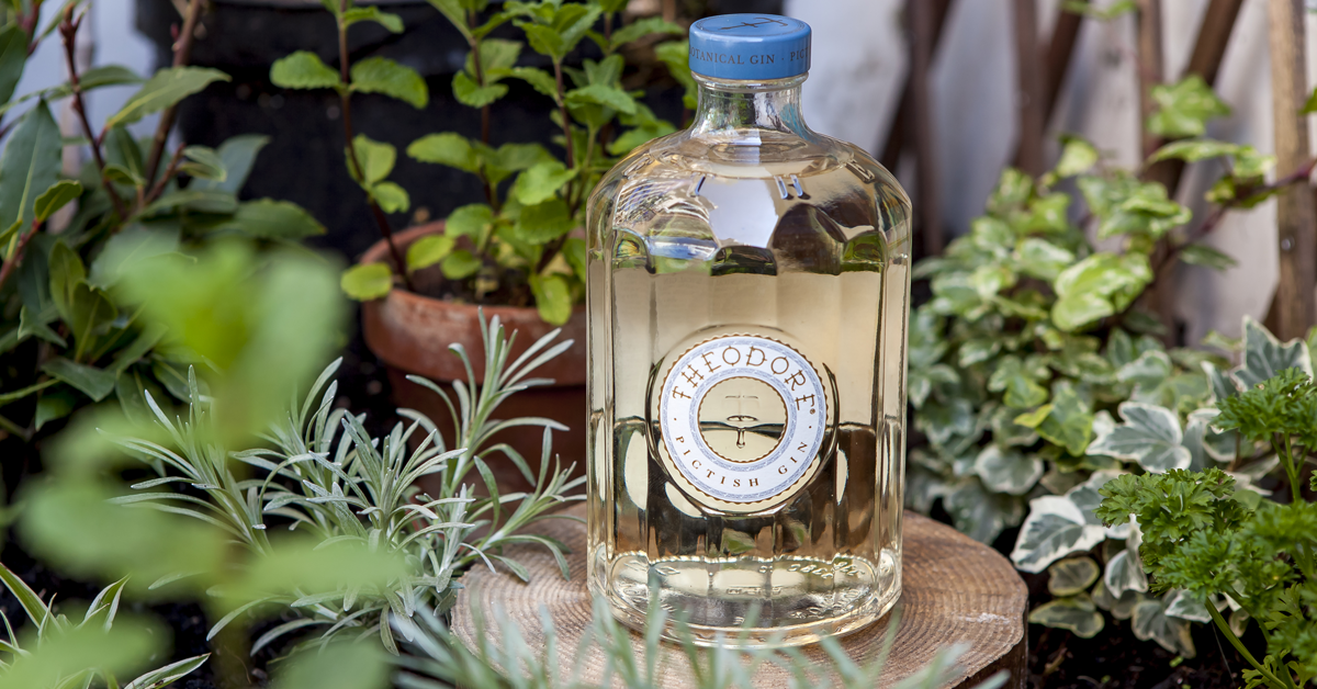 Be still our beating hearts...this Scottish gin is pure perfection ...