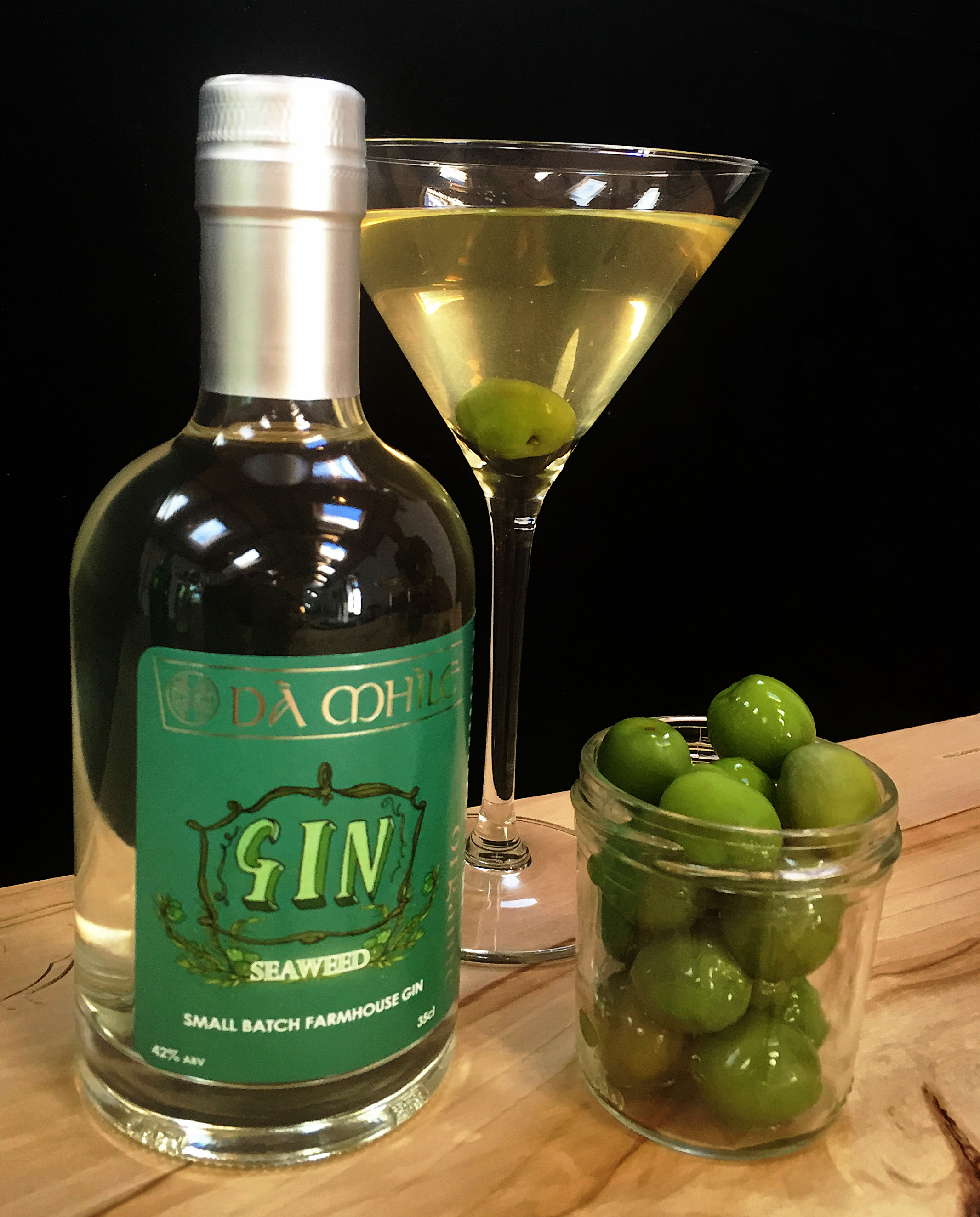 Cocktail of the Week: Da Mhile Distillery's Dirty Martini and its Wilde ...
