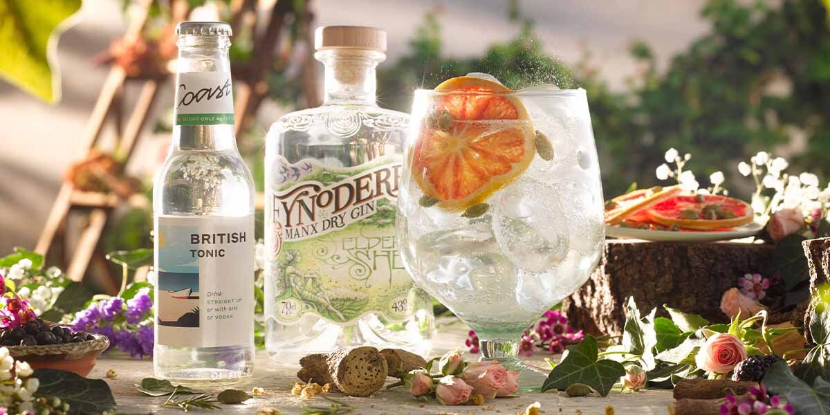 This gorgeous G&T is the perfect summer serve! - Craft Gin Club | The ...