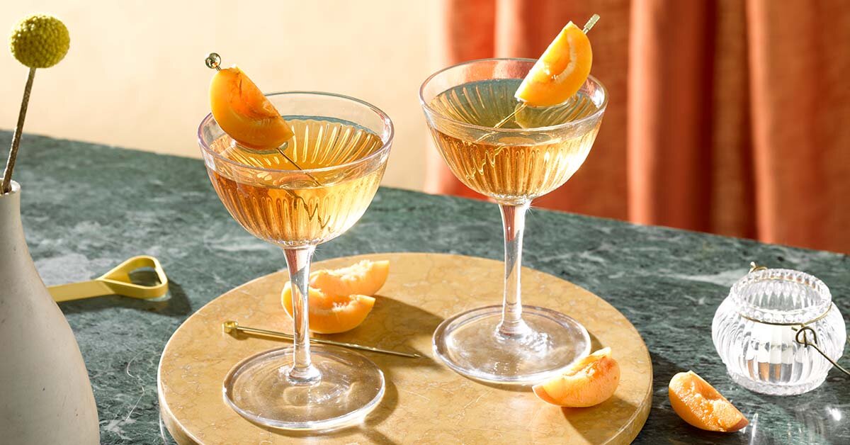 Apricot, apple and gin: the Empire is a deliciously warming cocktail ...