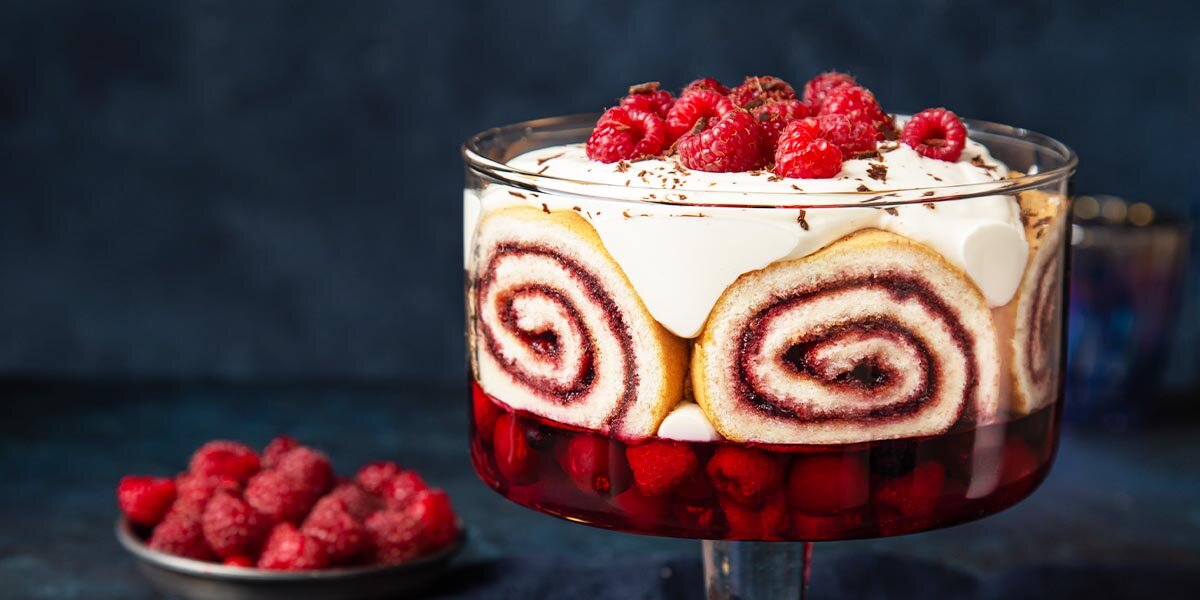 Easy Raspberry Trifle Recipe Raspberry Trifle Recipe Insanely Good