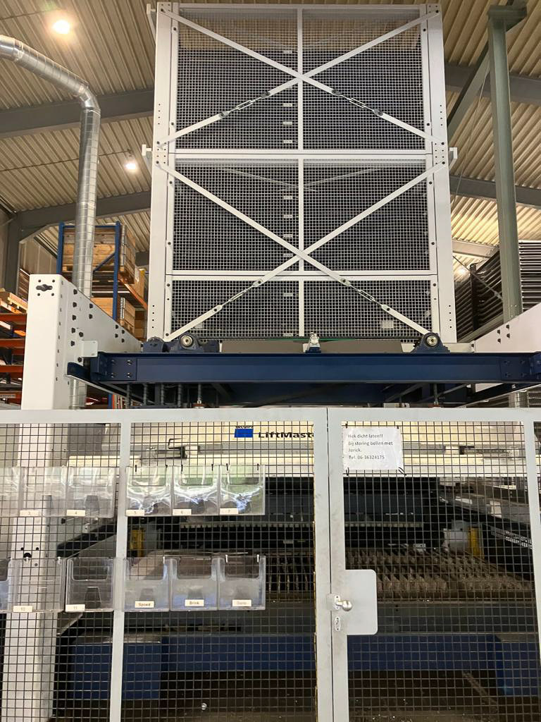 2019 TRUMPF TruLaser 5030 10kW Fibre Laser with TruStore and Loadmaster ...