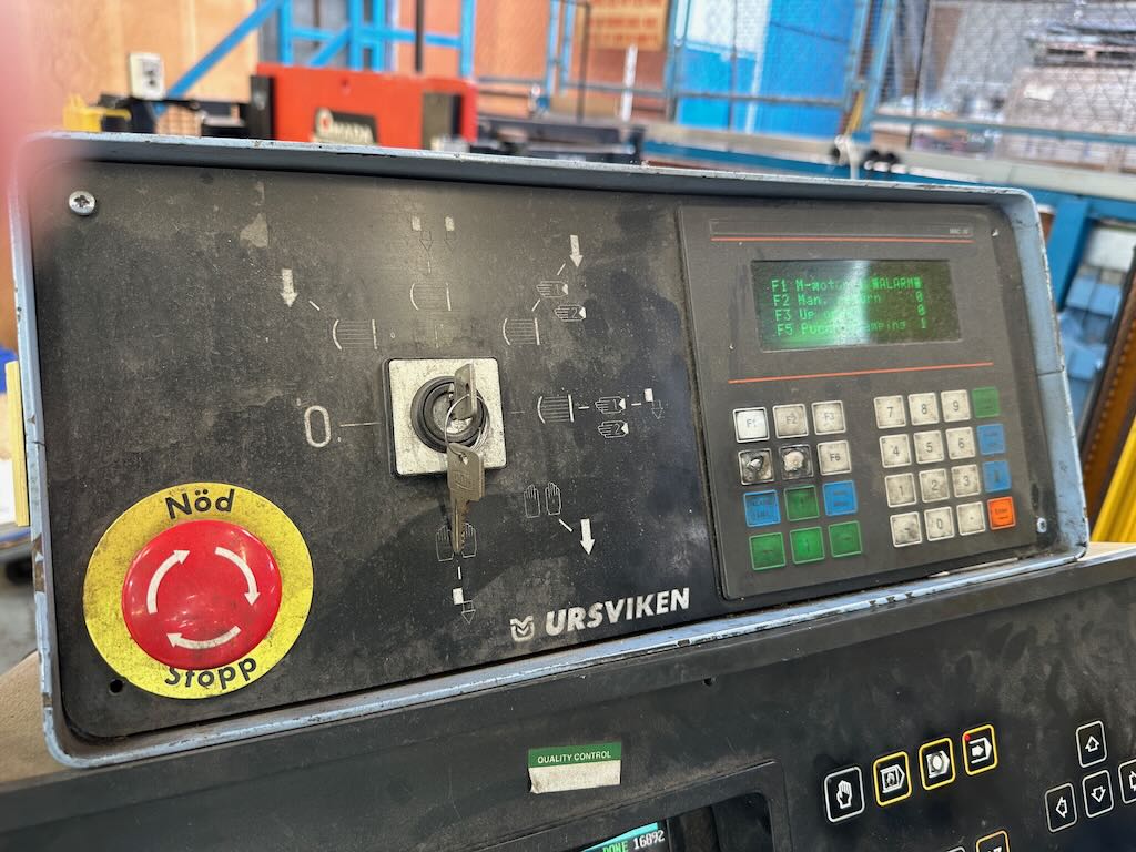 URSVIKEN Optima 160 31/255 6 Axis Hydraulic Pressbrake - Advanced ...