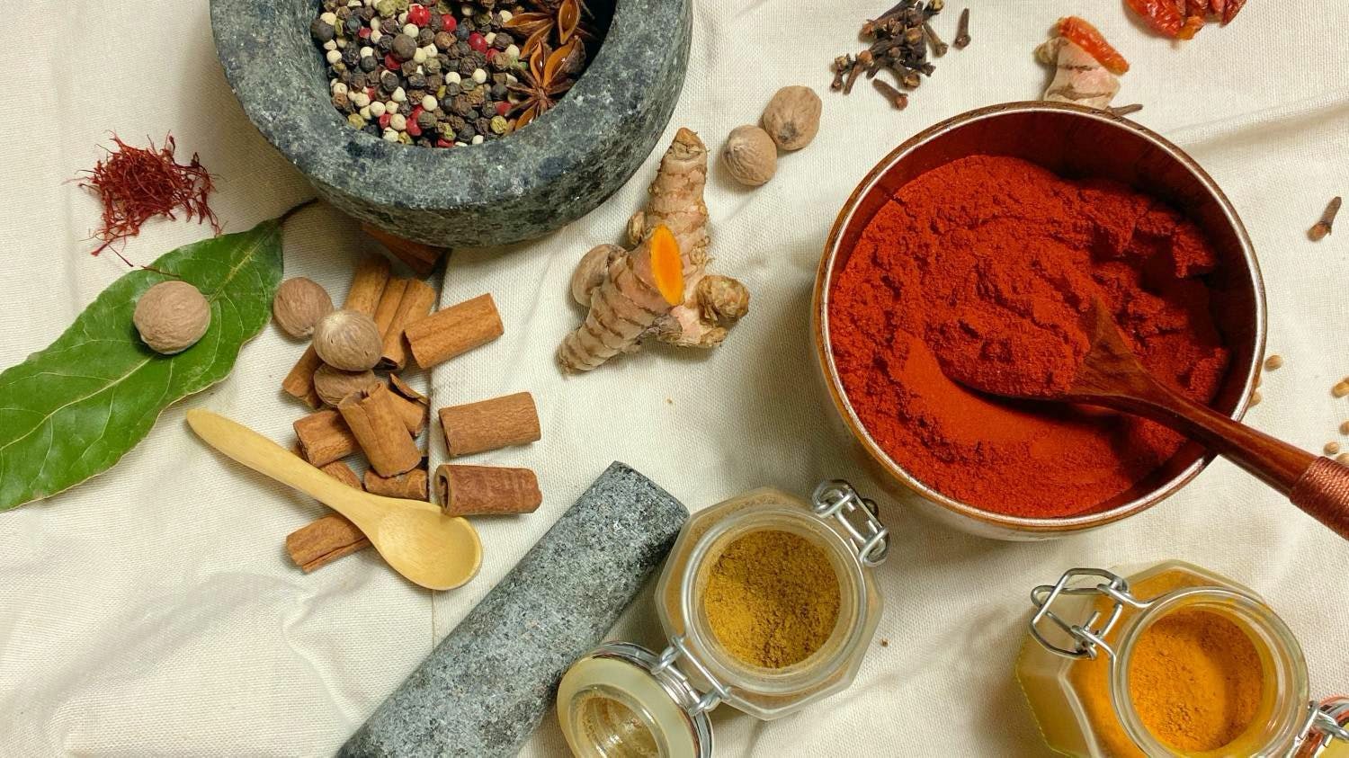 The most used spices in Spanish Cuisine | Chef H. Delgado