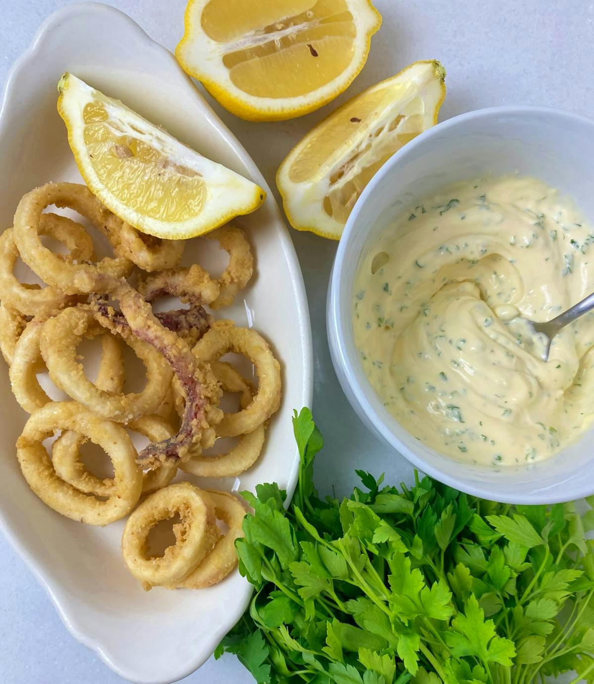 How to make a very Crispy Deep Fried Squids | Chef H. Delgado