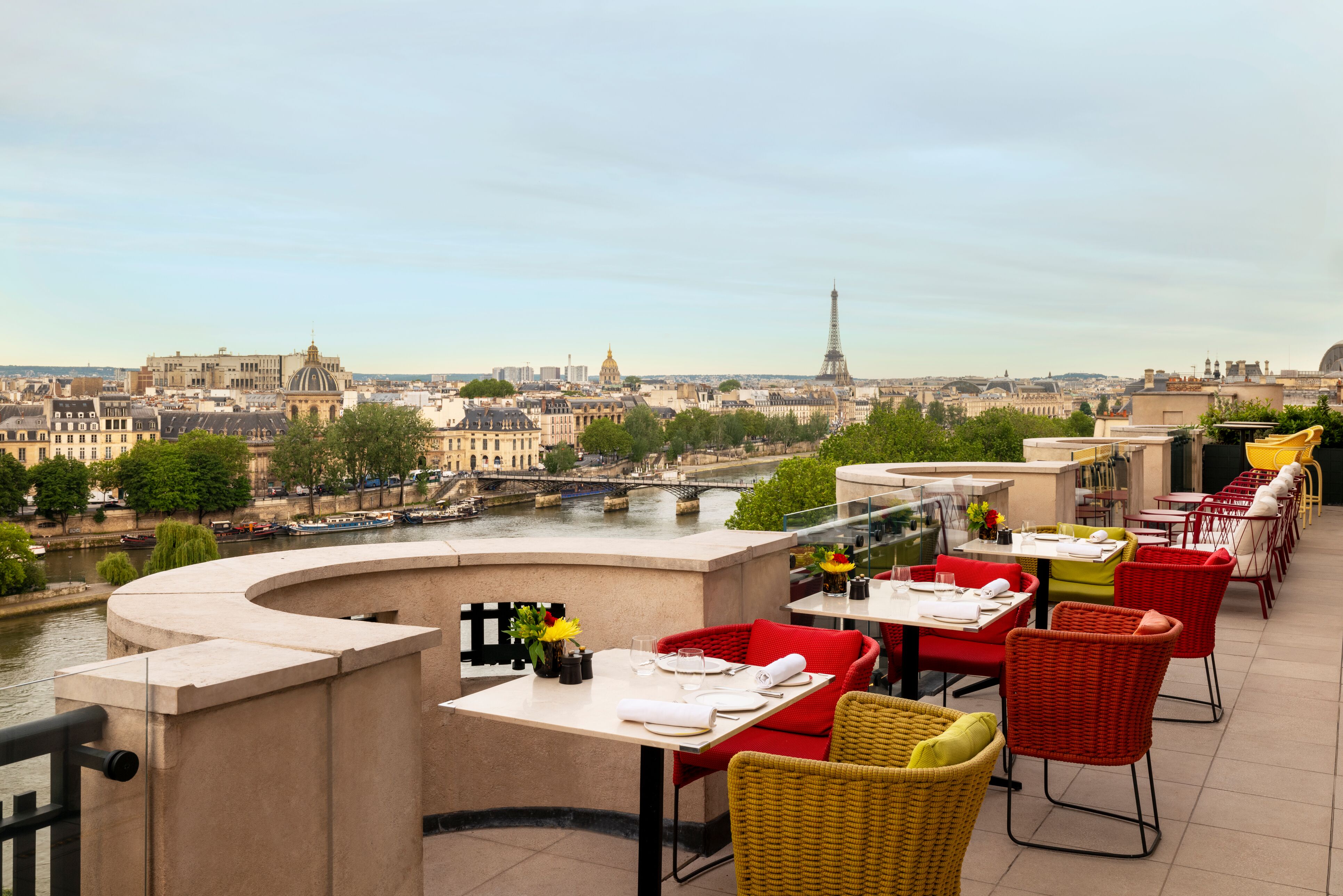 Four restaurants and bars at the heart of Paris │ Cheval Blanc Paris Hotel