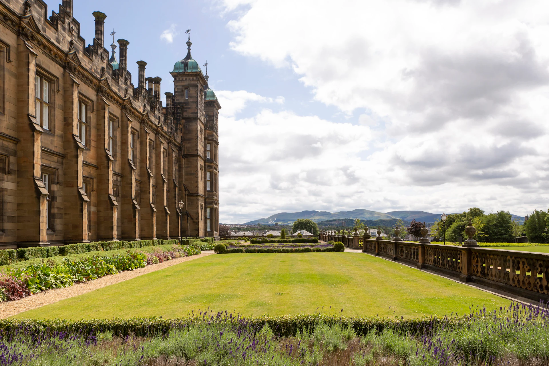 Distinctly City & Country | Heritage Meets Innovation