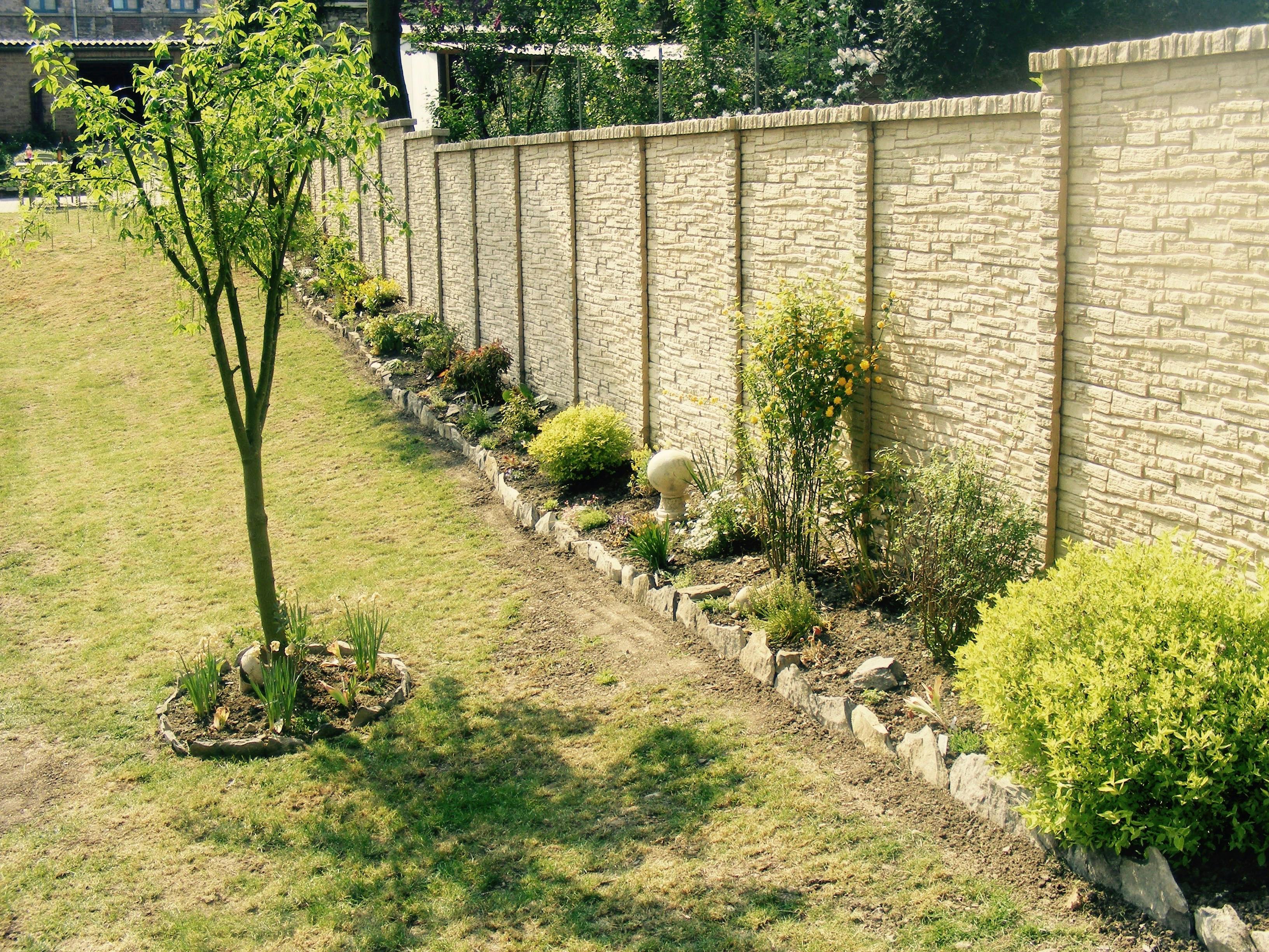 Opter pour une clôture en béton - découvrez tous les avantages