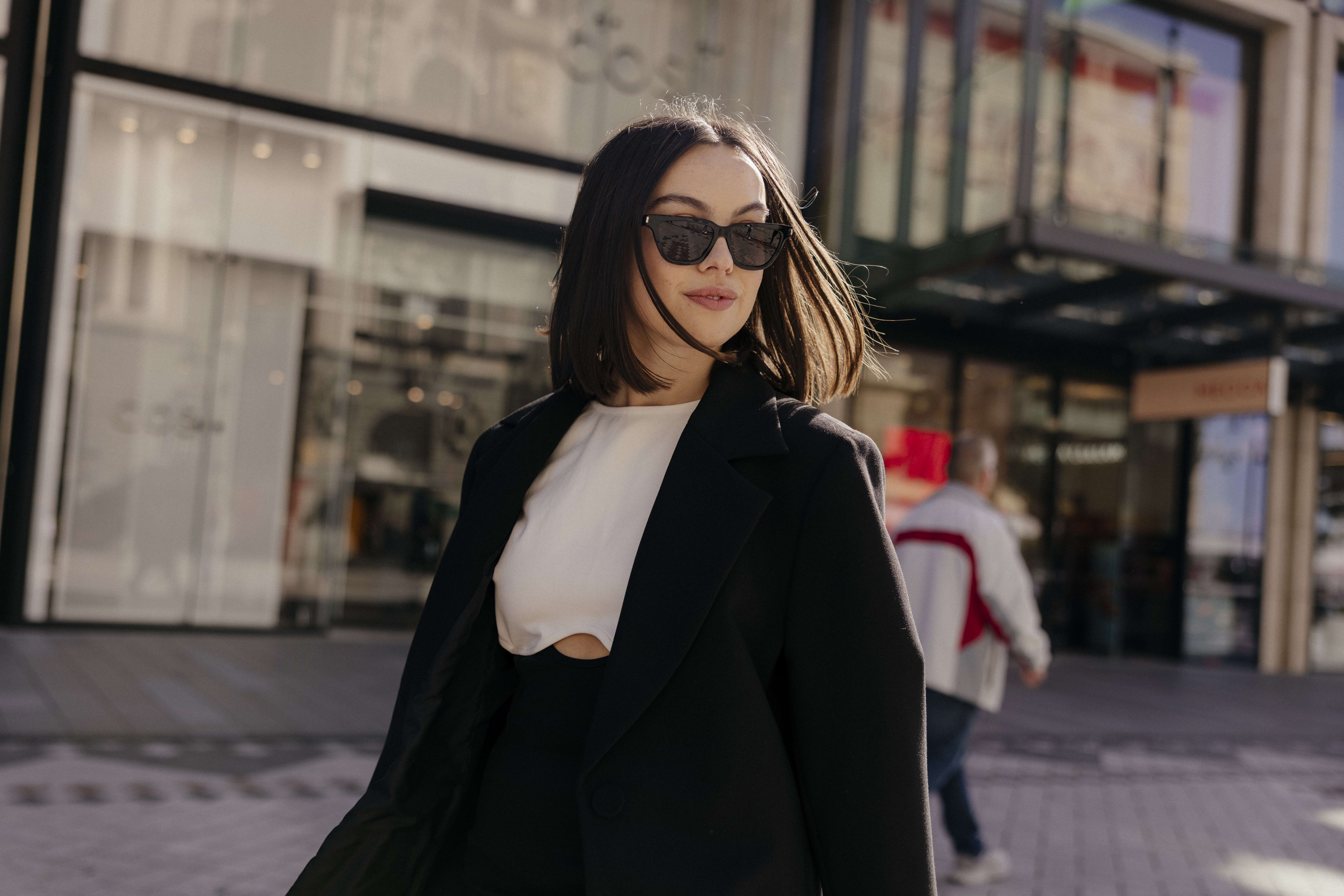 Win $5000 at Commercial Bay | Commercial Bay