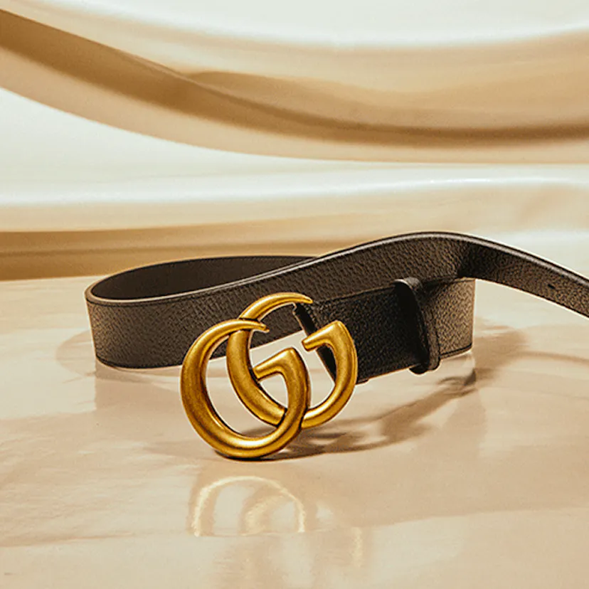GILT - Resell your wardrobe and get rewarded