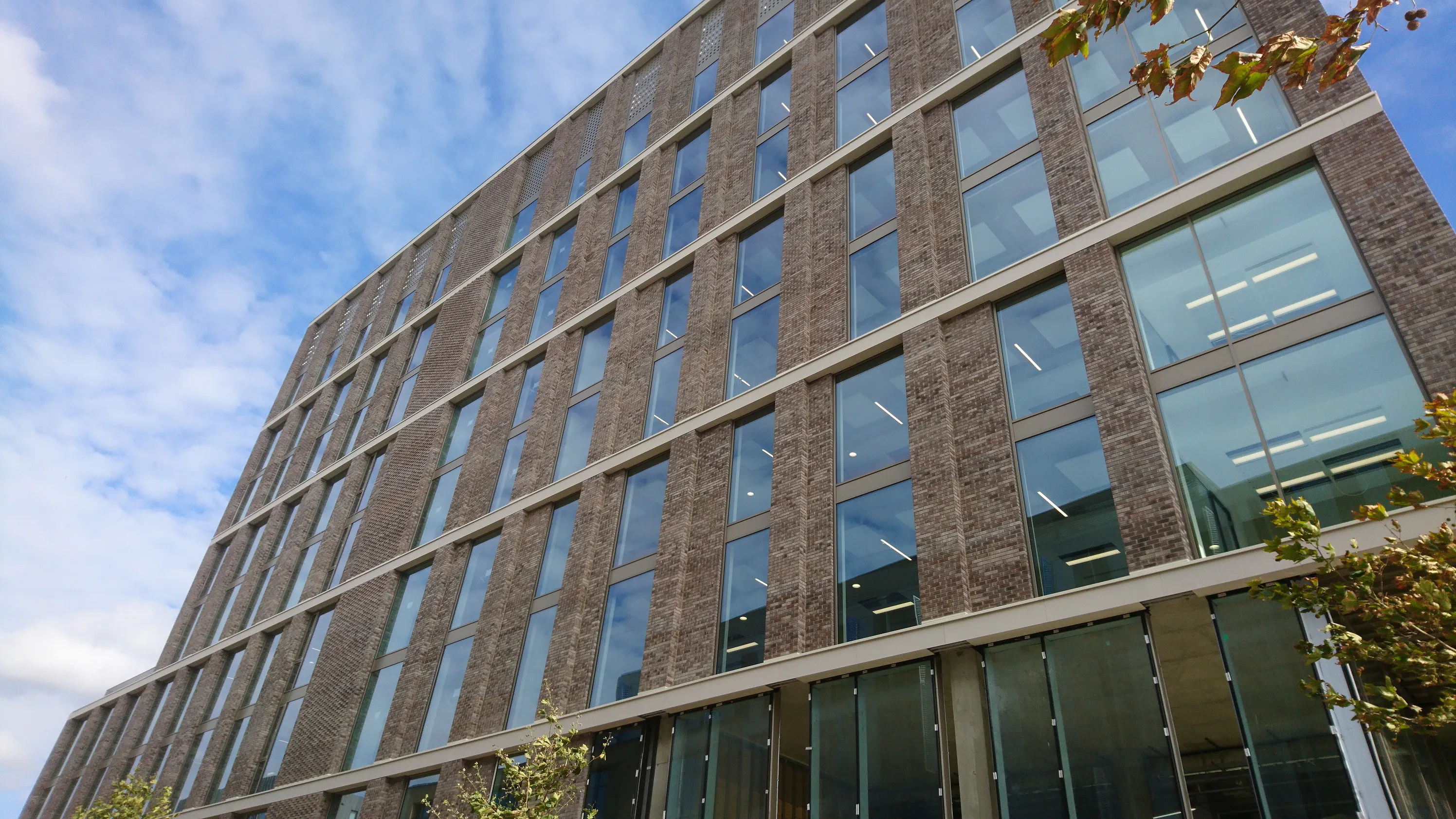 Facing brick sourcing, logistics and supply - Consilium Building Solutions