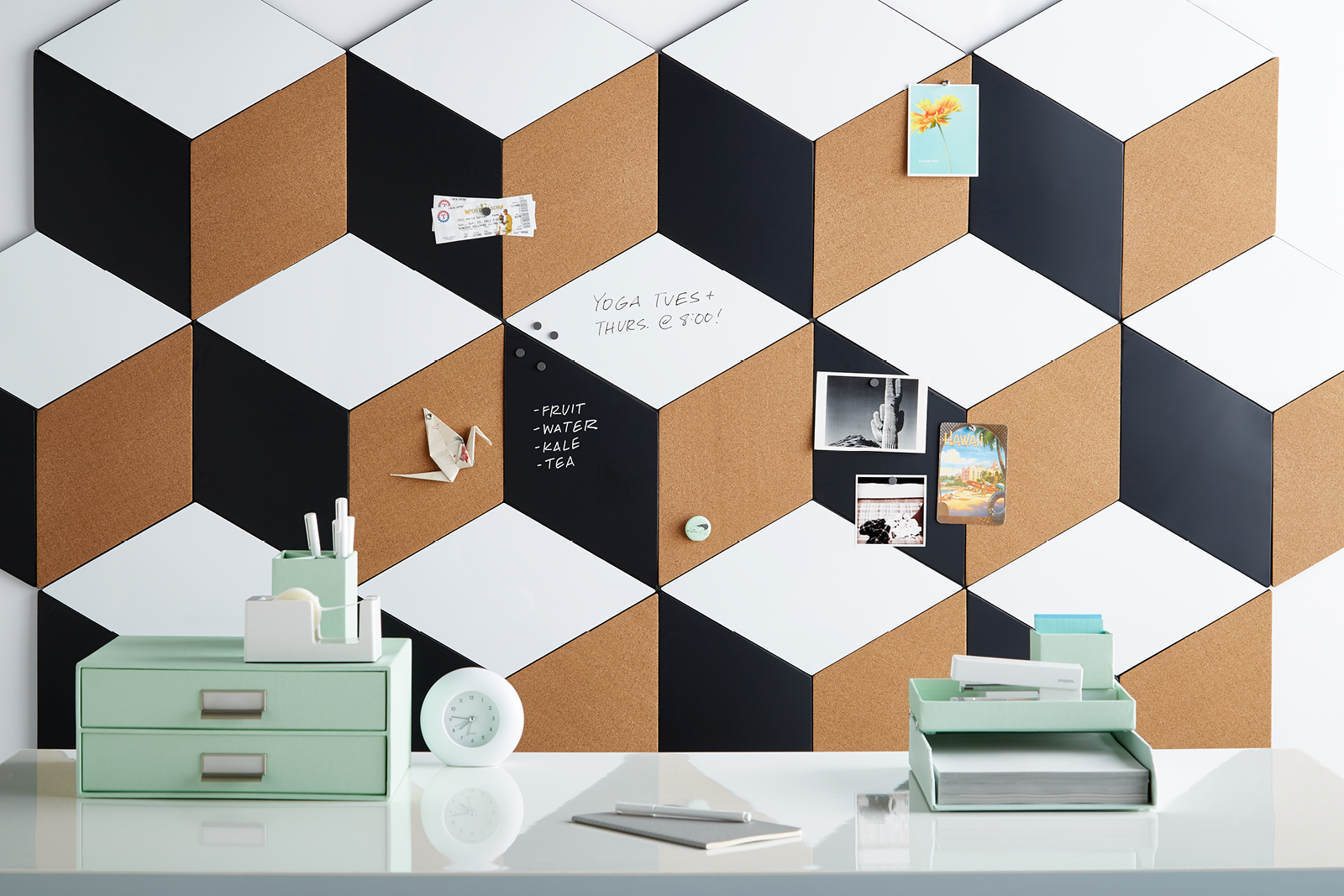 Product Spotlight: Diamond Boards by Umbra | Container Stories