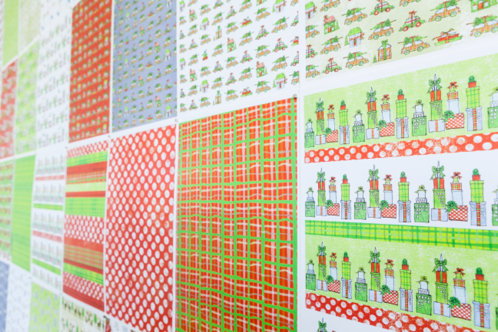 We've Put Our Signature On This Gift Wrap! | Container Stories