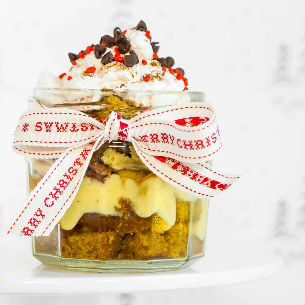 Christmas Party Ideas: DIY Trifle Bar | Container Stories