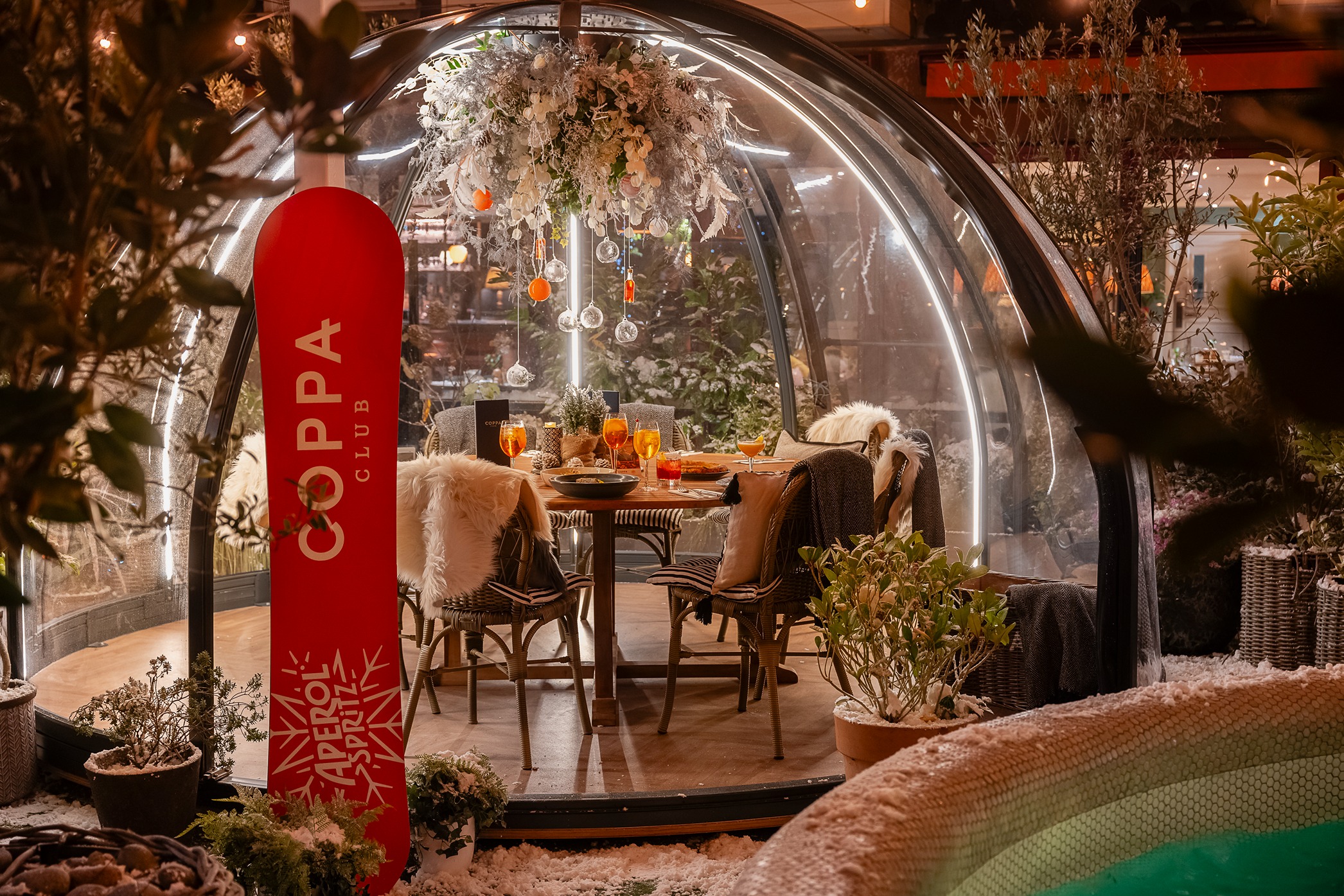 Tower Bridge - Igloos | Coppa Club