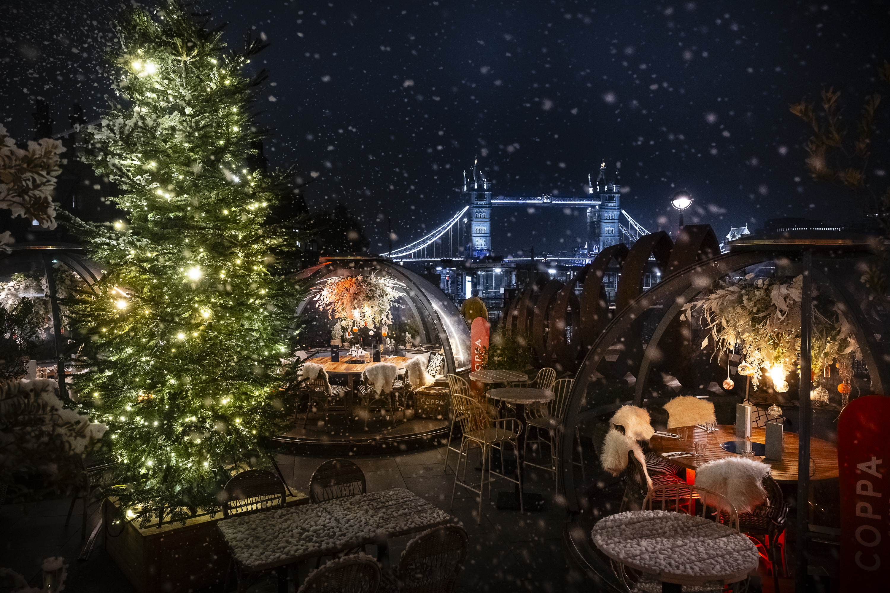 Tower Bridge - Igloos | Coppa Club