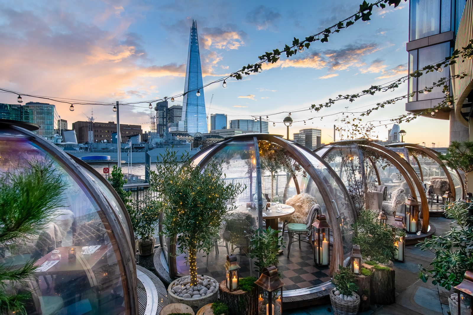 Tower Bridge - Igloos | Coppa Club