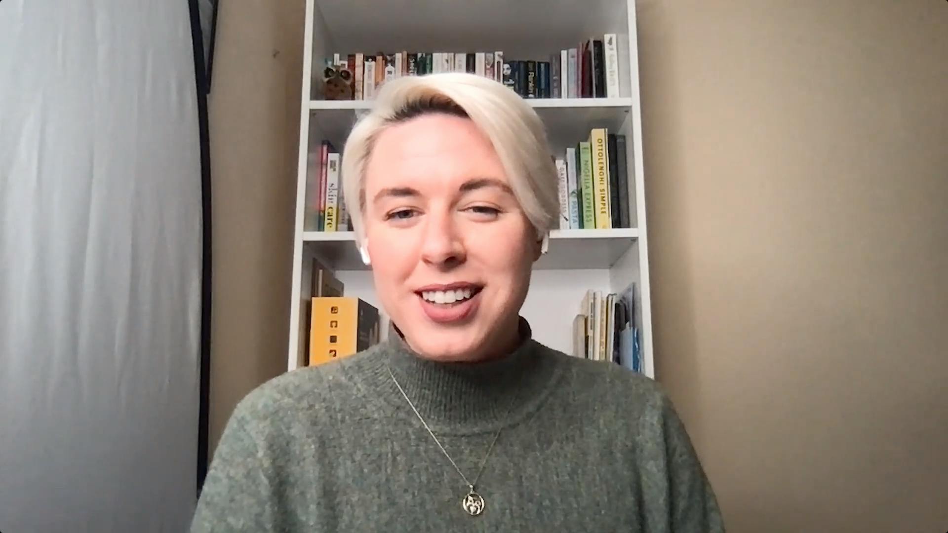 Insights - How Can Women Access Female-Focused Networks? - cord