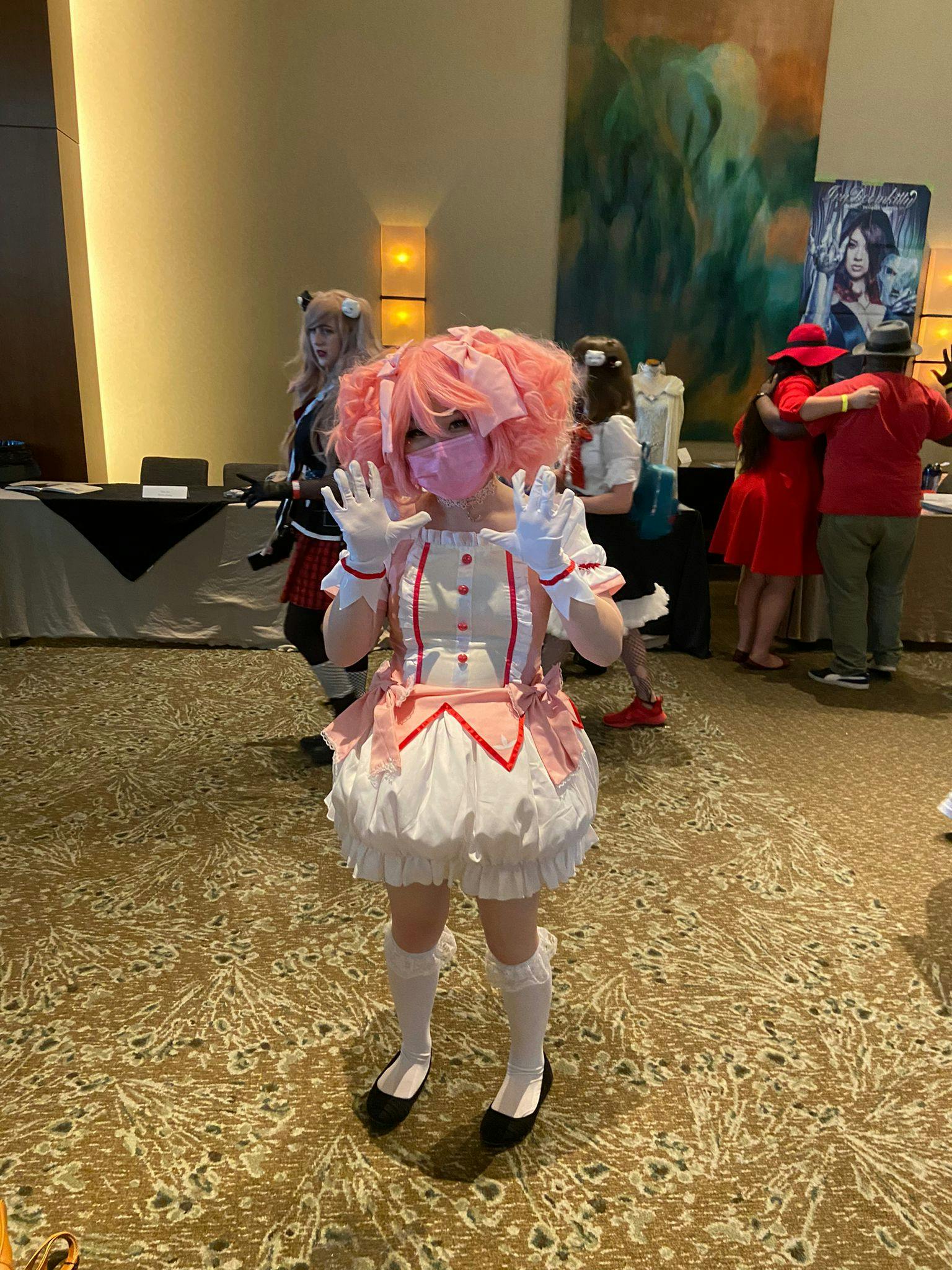 Wicked Comic Con Boston: Buy/Sell Event + Photos - Coscove