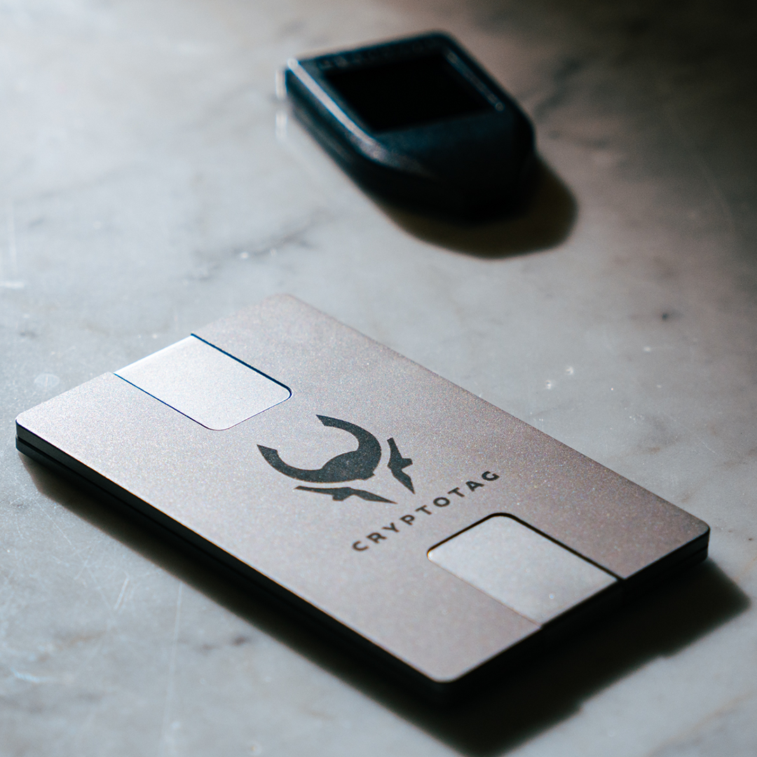 Cryptotag Zeus + Trezor Model T