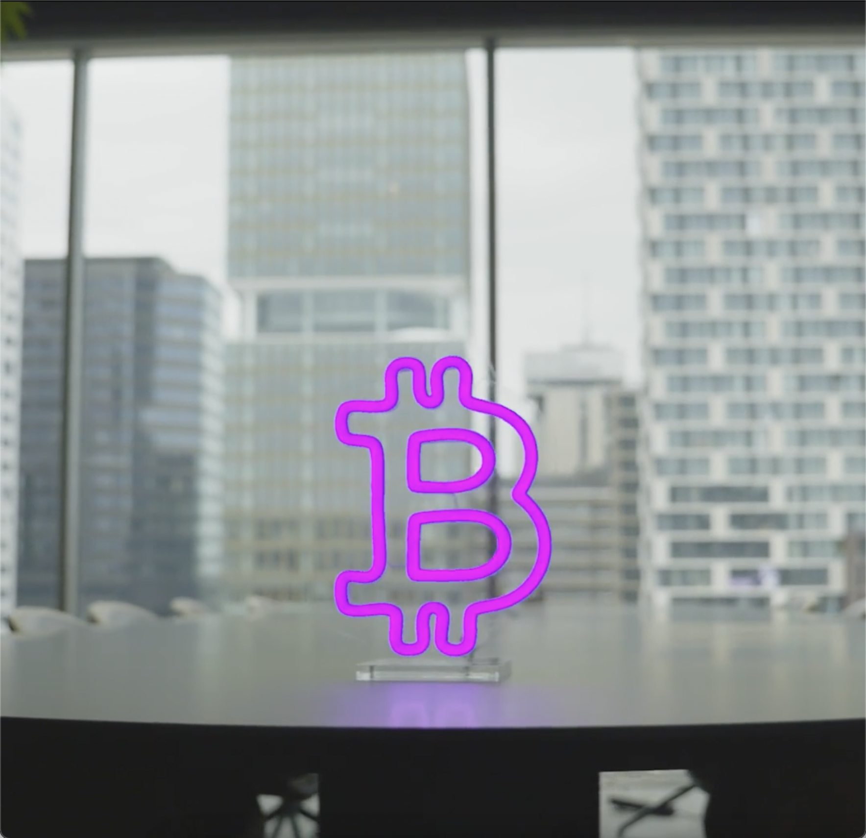 Hodl Light - Bitcoin LED Sign