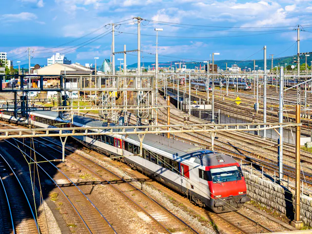 Une IA pour l’identification des relais ferroviaires suisses