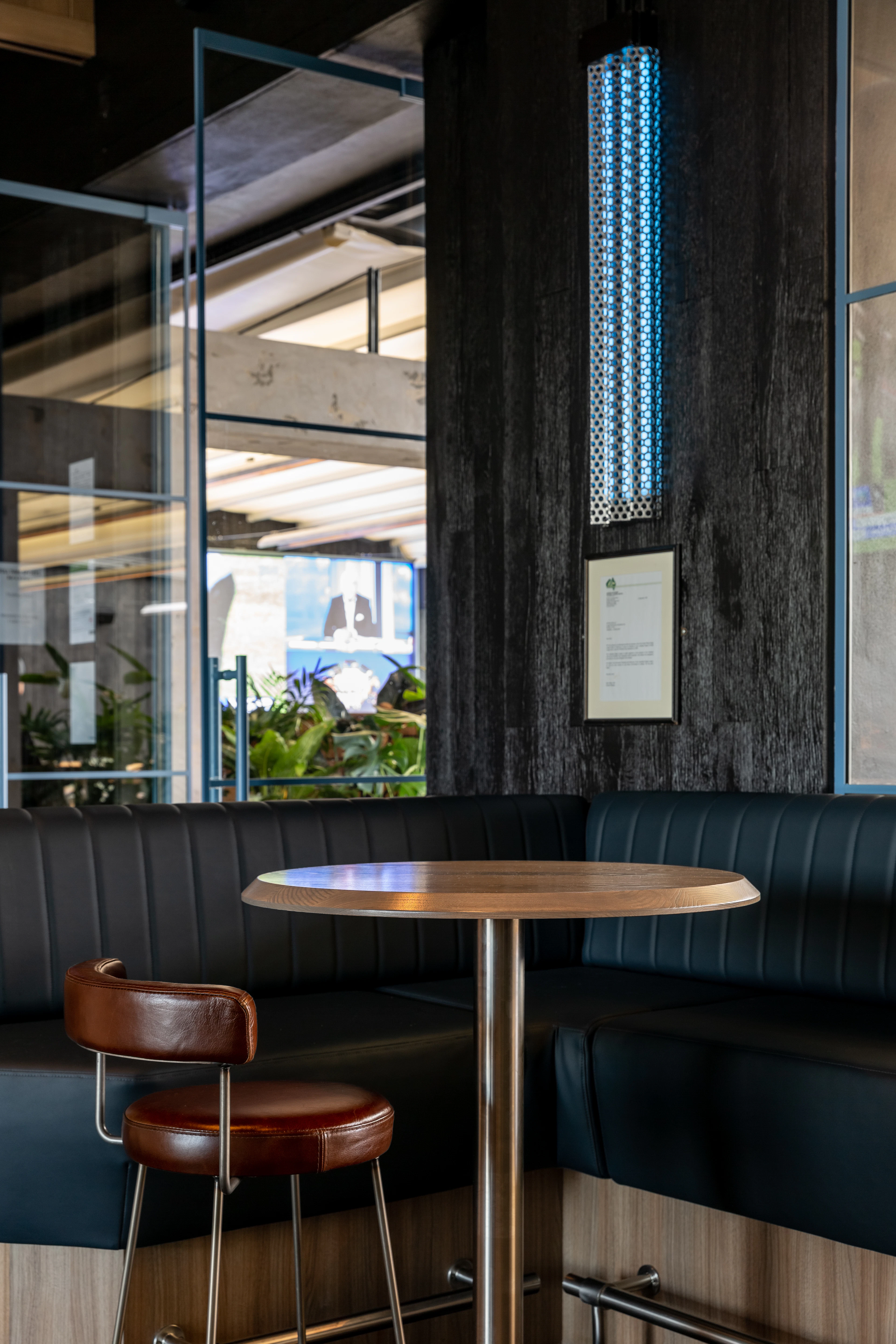 CTRL — Full Time Sports Bar & Eatery