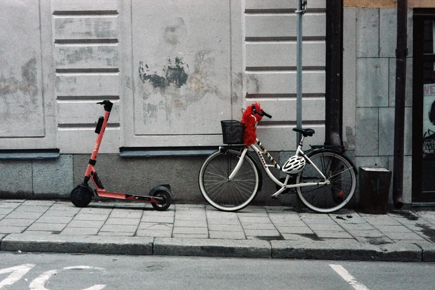 Benefits of Electric Scooters for People Who Work From Home | Curating Tech