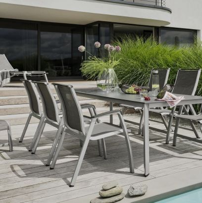 DAJAR.sk - záhradný nábytok a riad