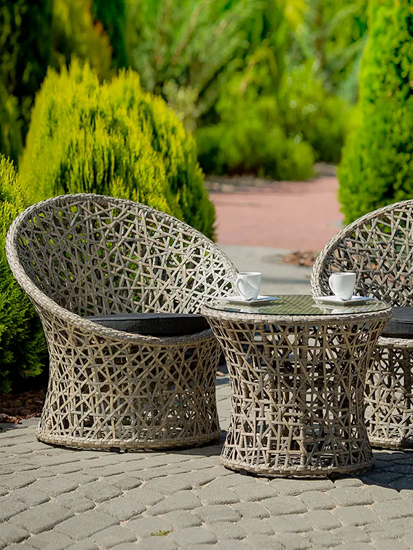 Gartenmöbel aus Polyrattan | Dajar