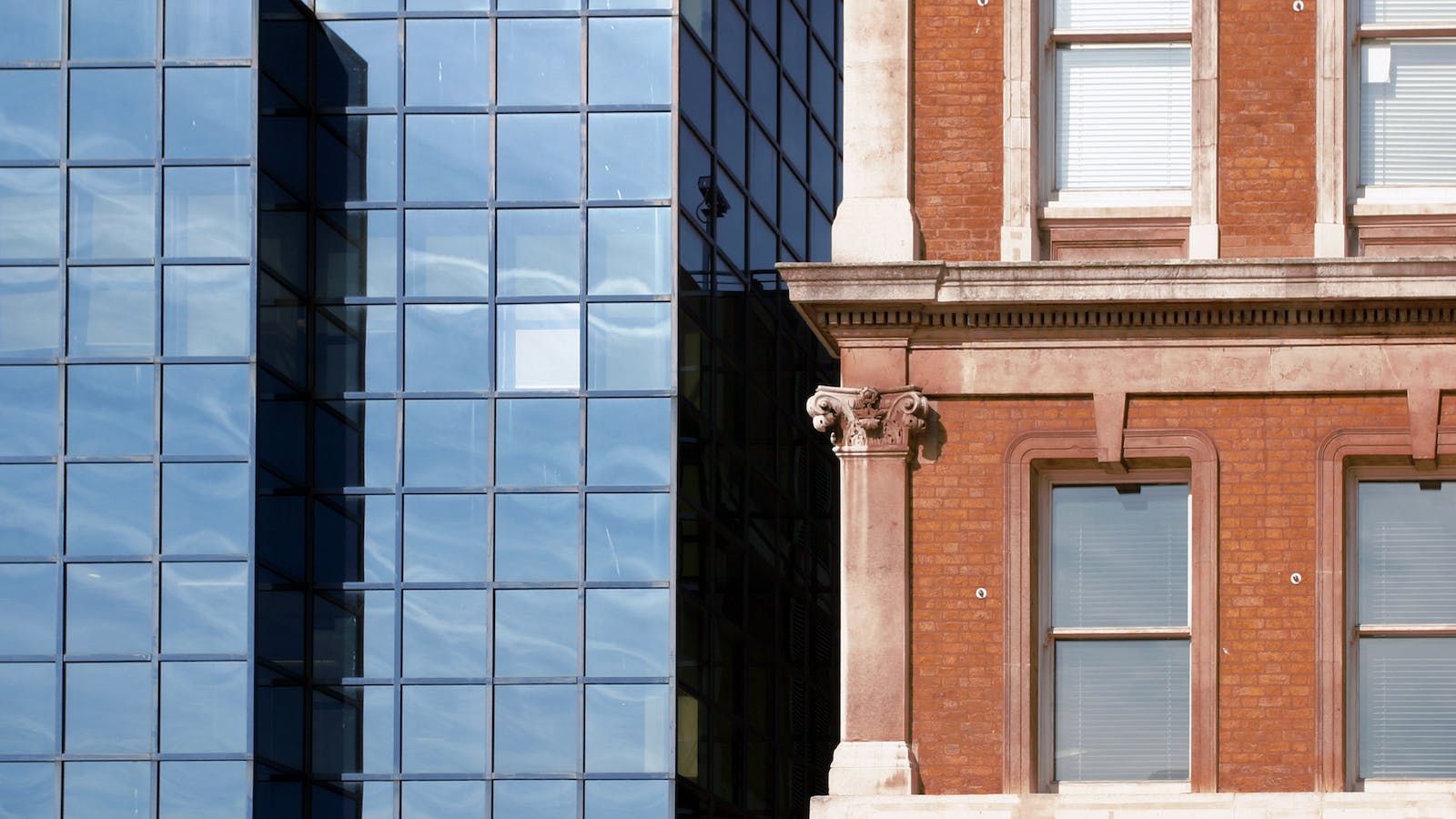 Beyond registration numbers: how popular are new generic TLDs?