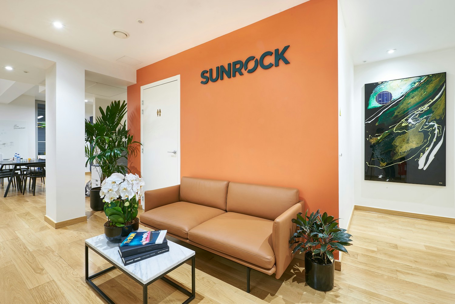 Introduction to the new Sunrock offices in Paris! - Deskeo