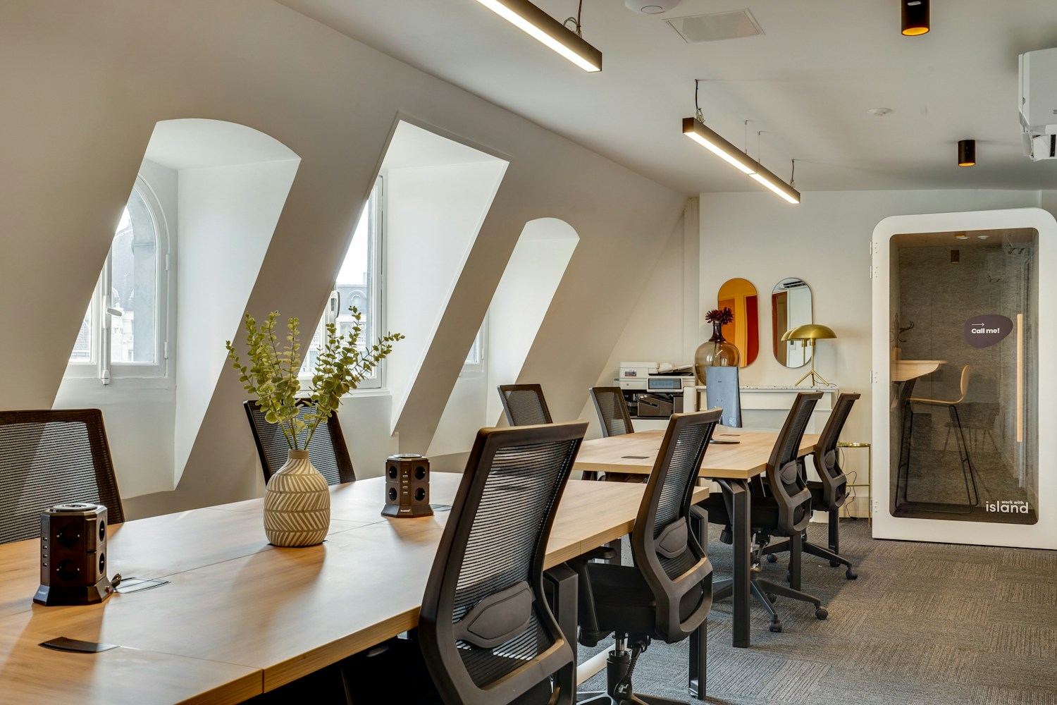 How do you choose the ideal size for a desk? - Deskeo