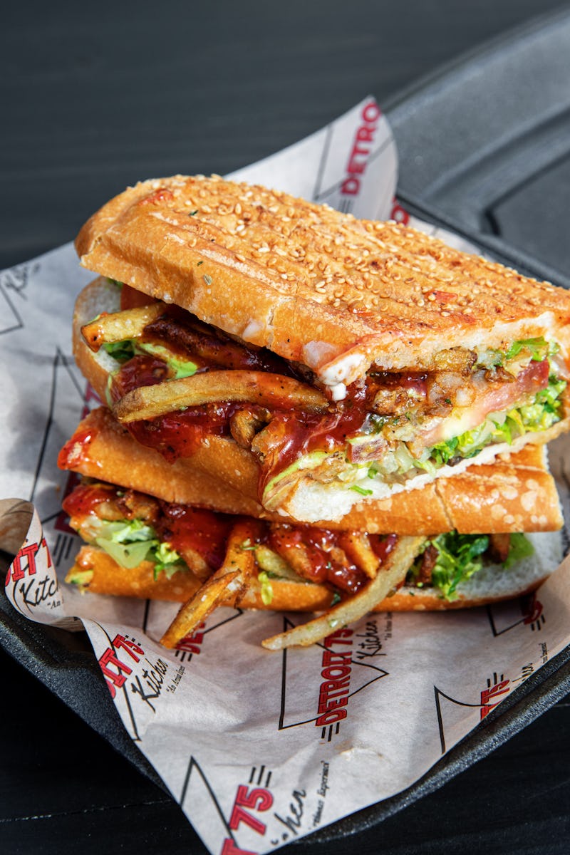 World-Class Eating Experience in Detroit | Detroit 75 Kitchen