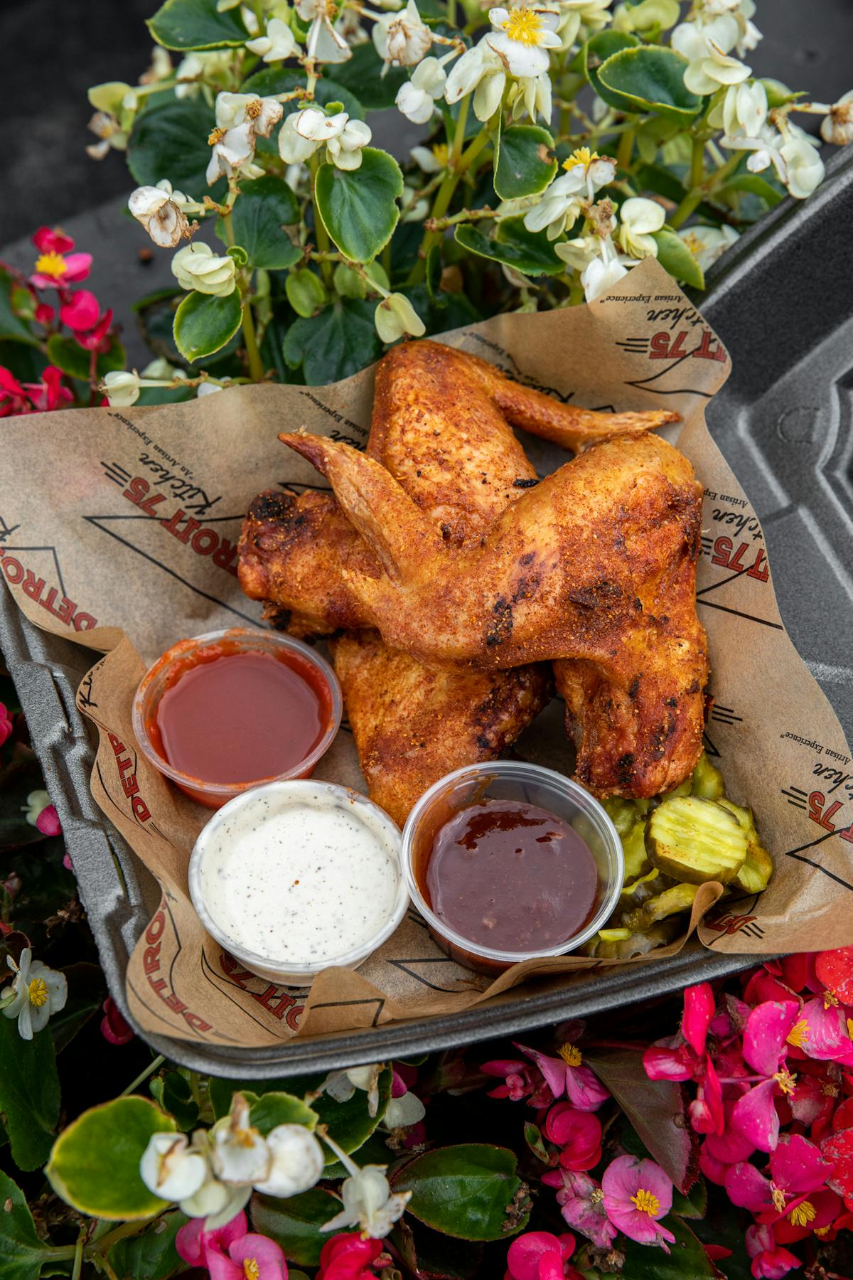 Contact | Detroit 75 Kitchen