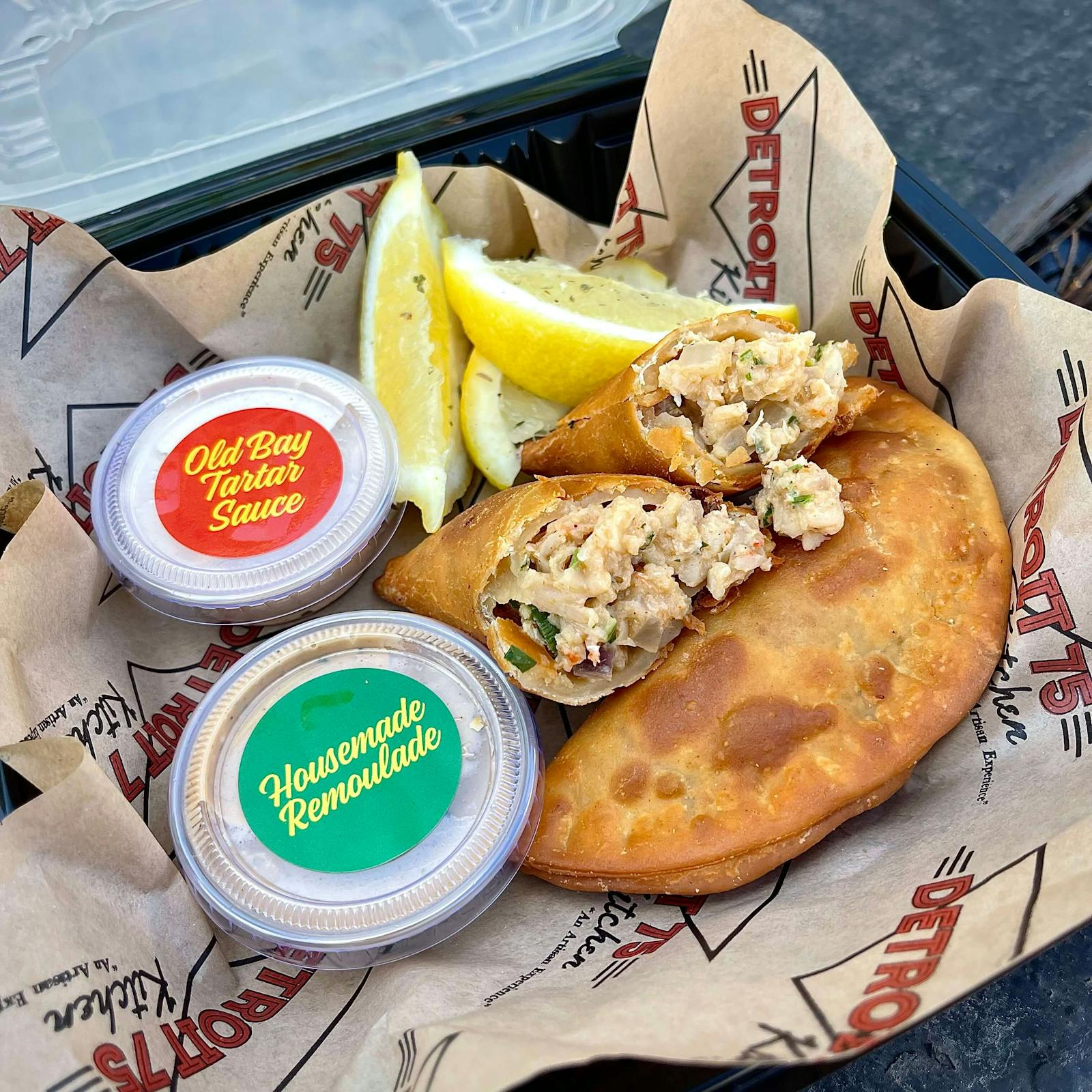 World-Class Eating Experience in Detroit | Detroit 75 Kitchen