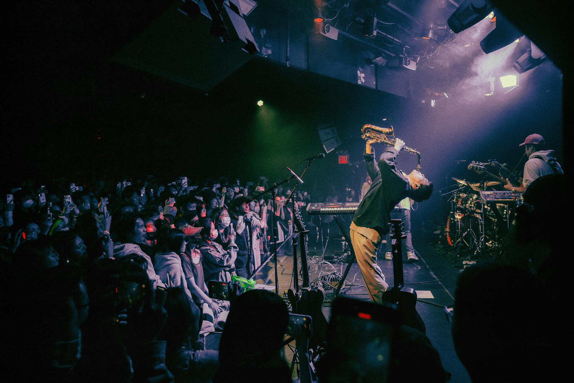 Discover live events and gigs | Buy tickets on DICE