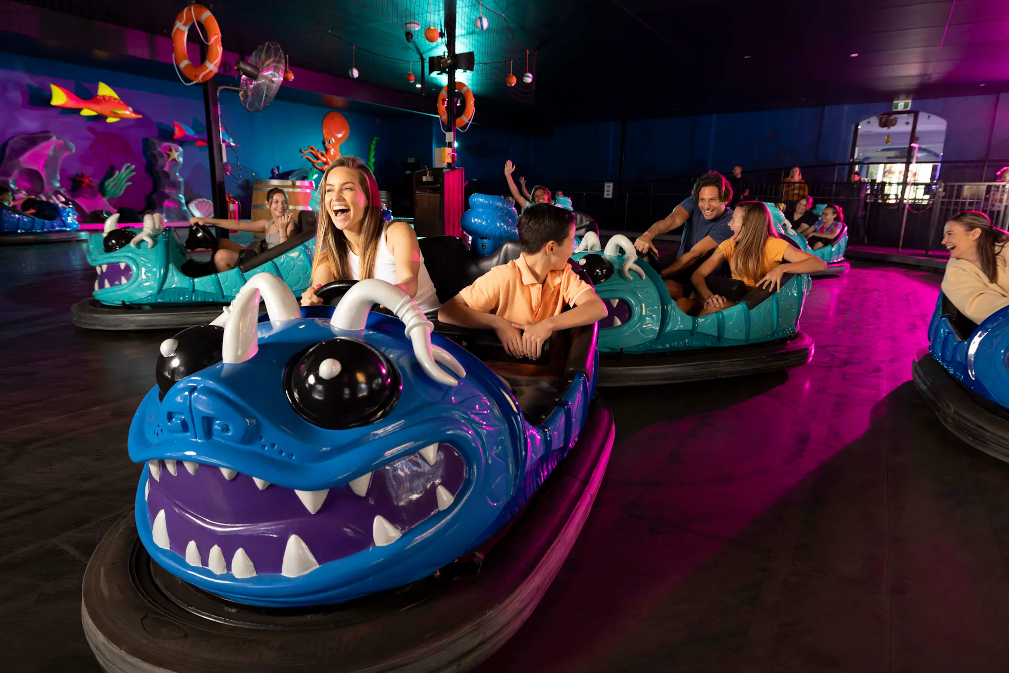 Deep Sea Dodgems | Dreamworld