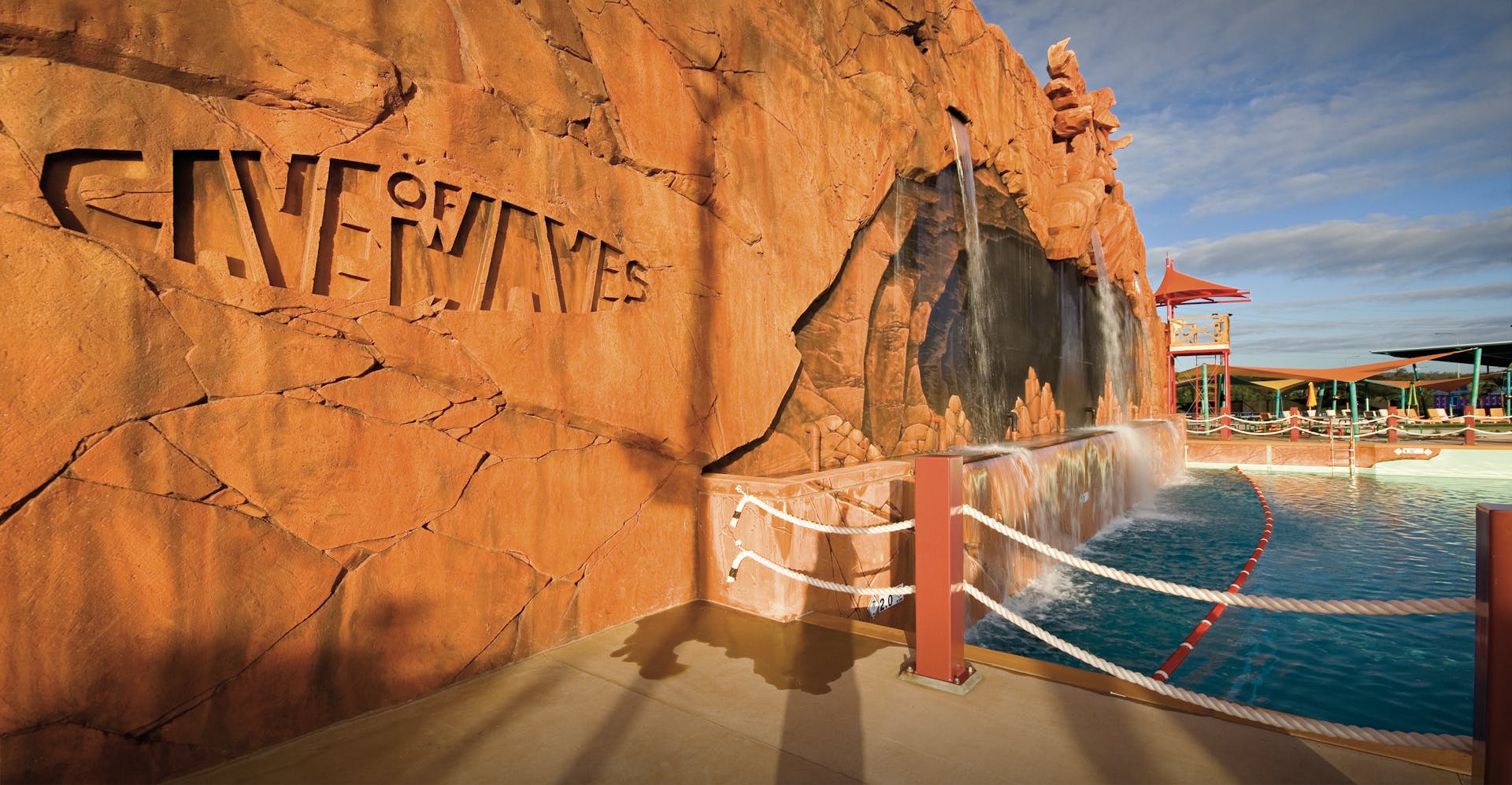 Cave of Waves | Dreamworld