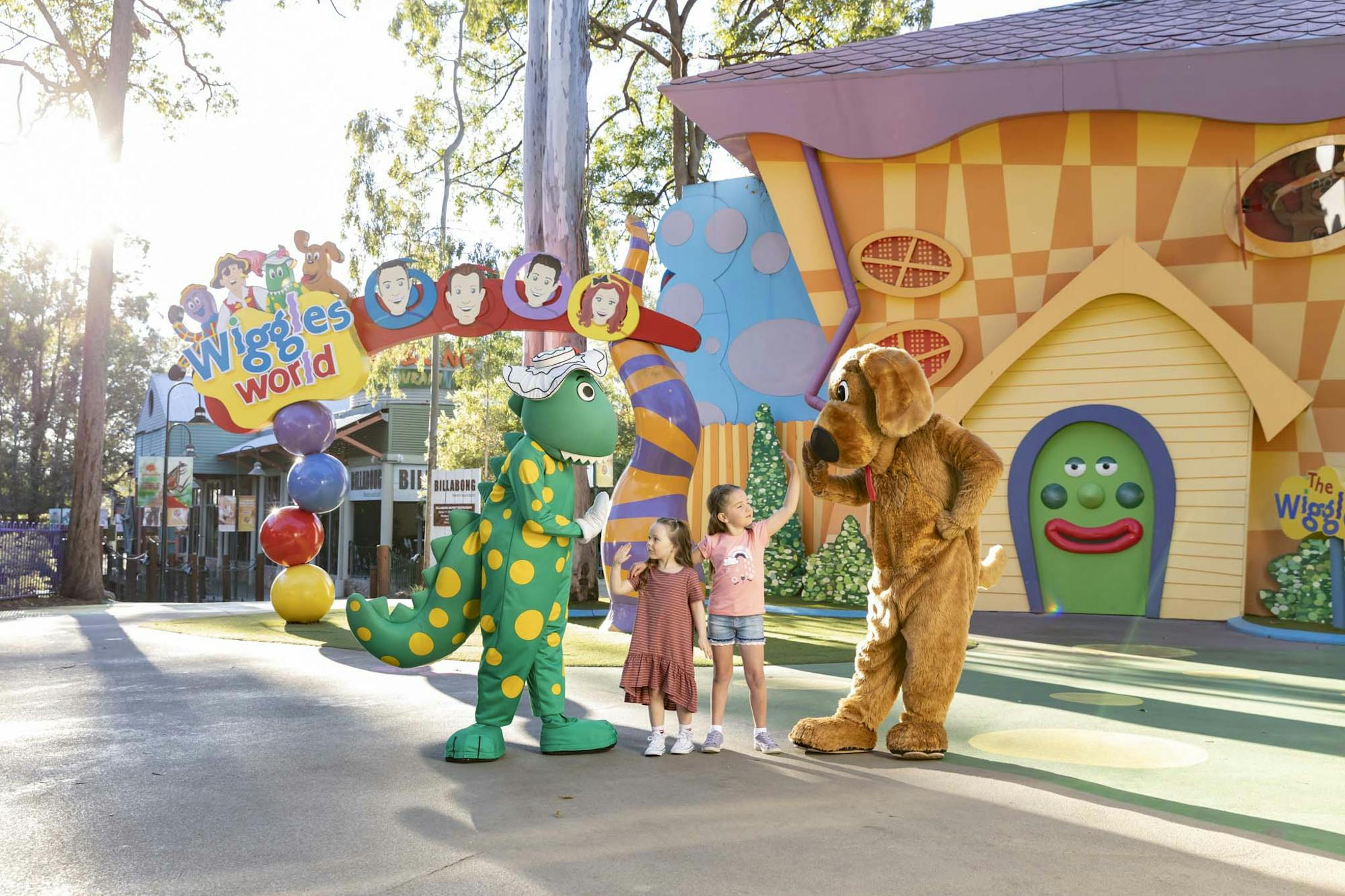 Wiggly Friends Appearance | Dreamworld