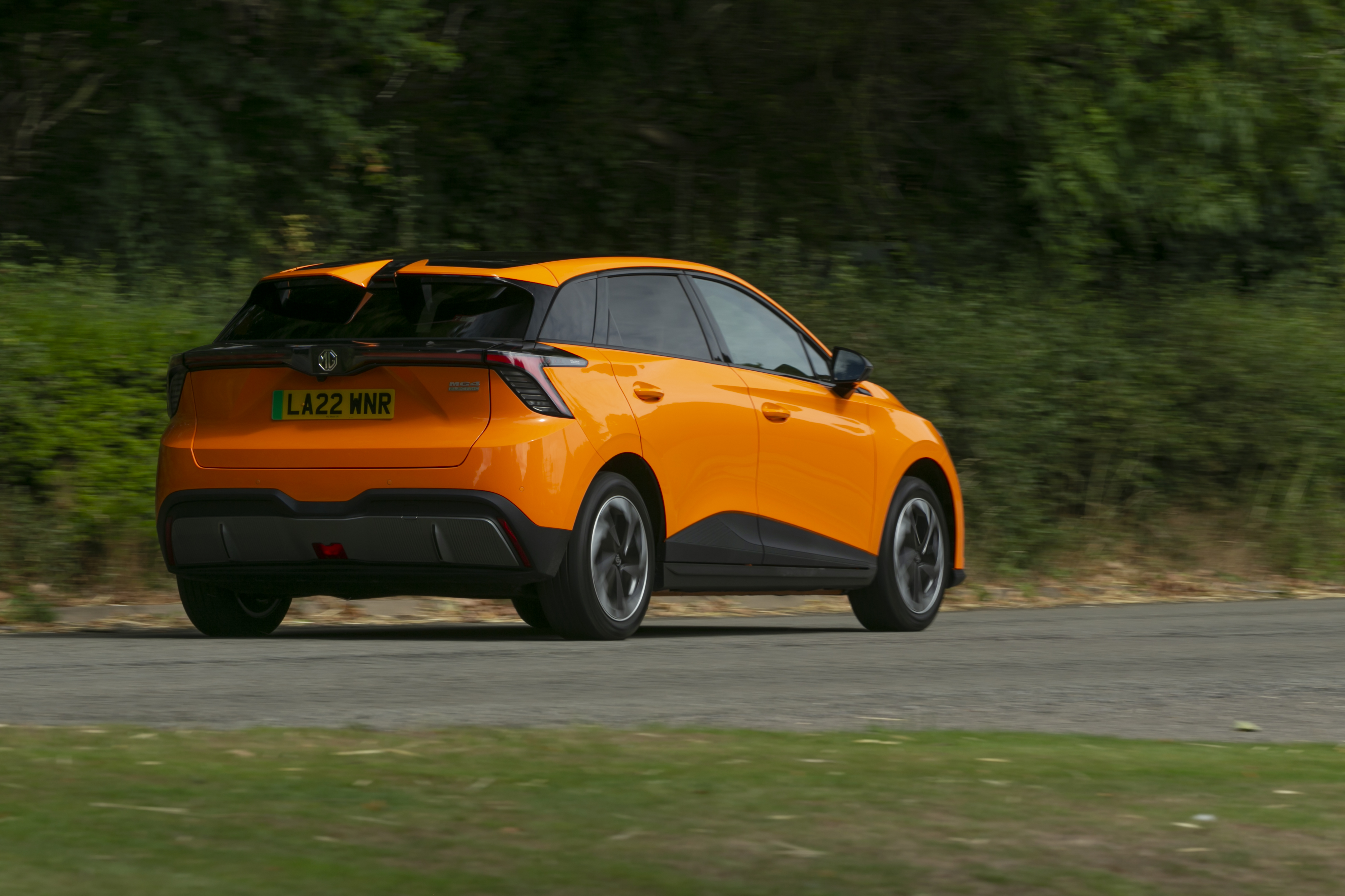 MG Announces new MG4 EV Extended Range model | DriveElectric